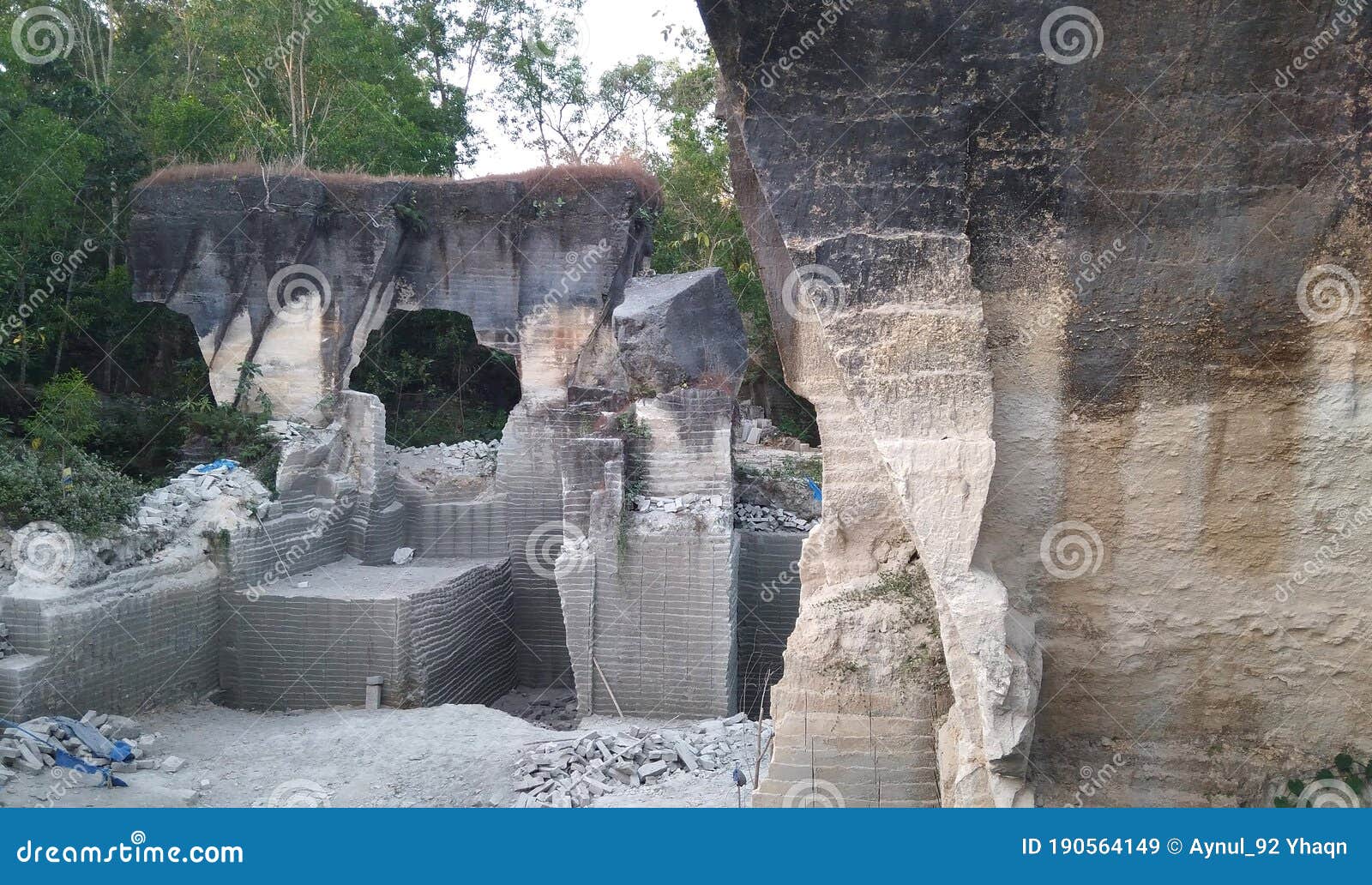 The Hollow Stone Of Tolvan | A Portal Without A Tomb Stock Photo ...