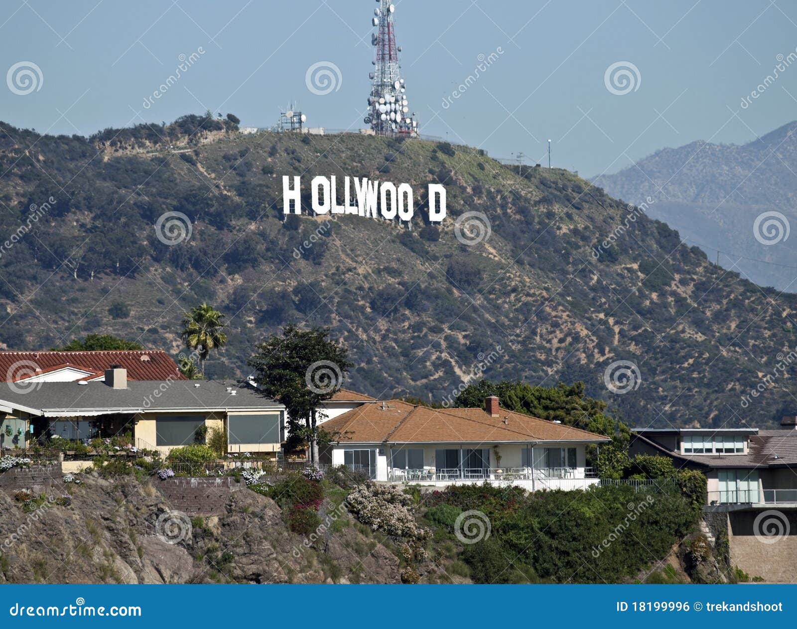 Hollywood Sign and Homes editorial photo. Image of hollywood - 18199996
