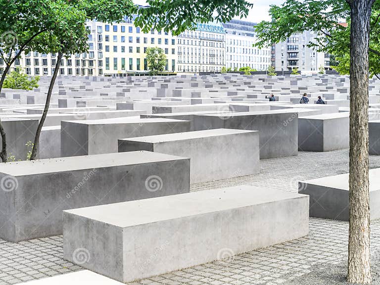 Holocaust Monument editorial stock photo. Image of construction - 31669028