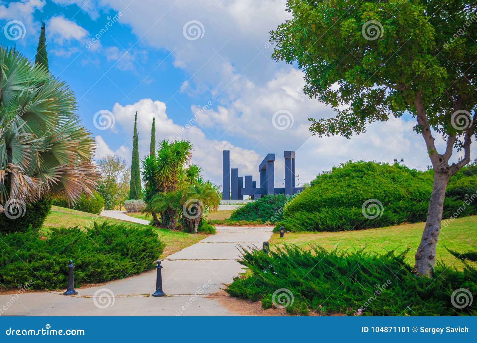 Holocaust Monument in Rishon Lezion. Israel. Editorial Photo - Image of ...