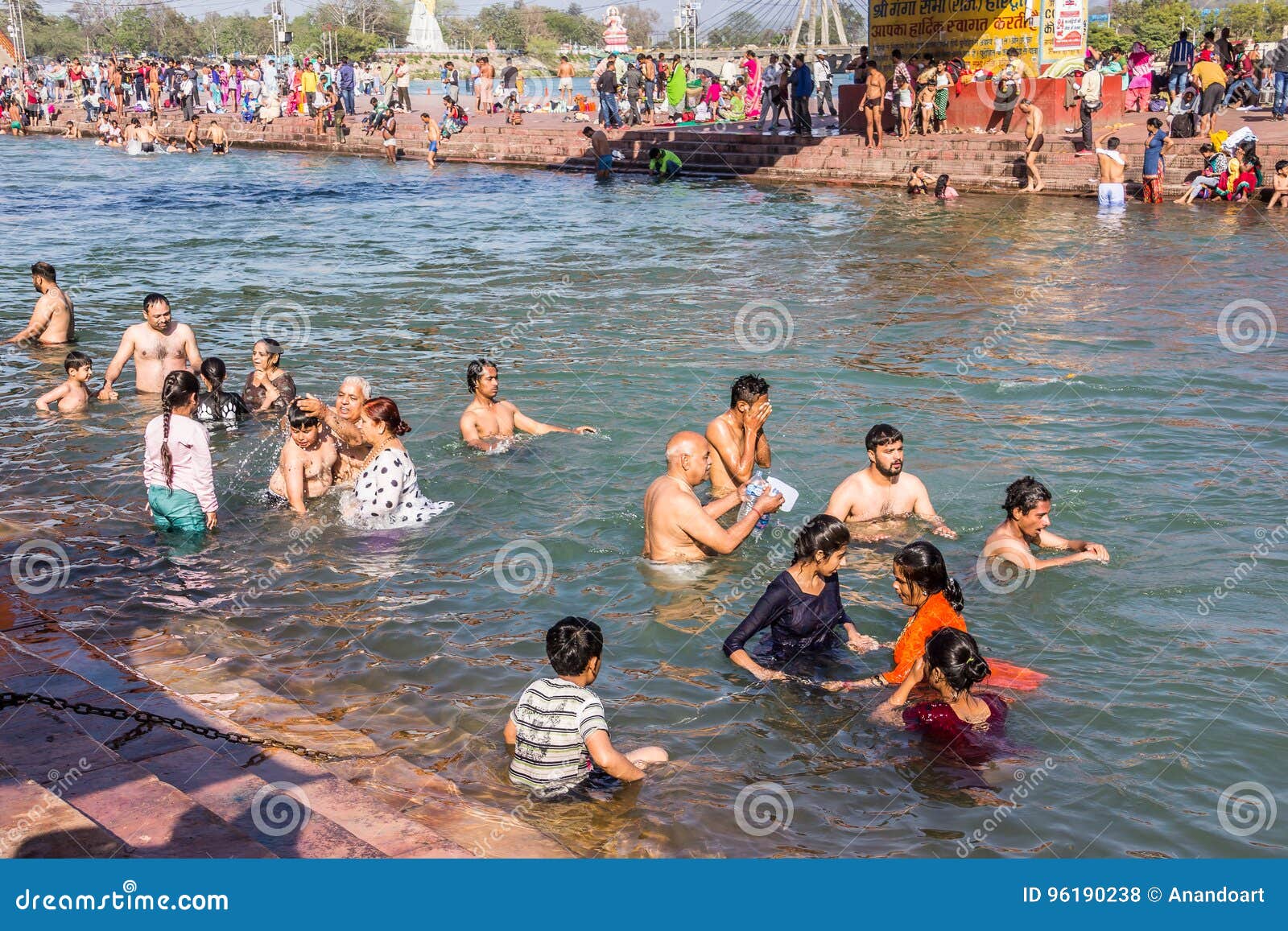 Holy bath in the Ganges editorial stock photo. Image of river - 96190238