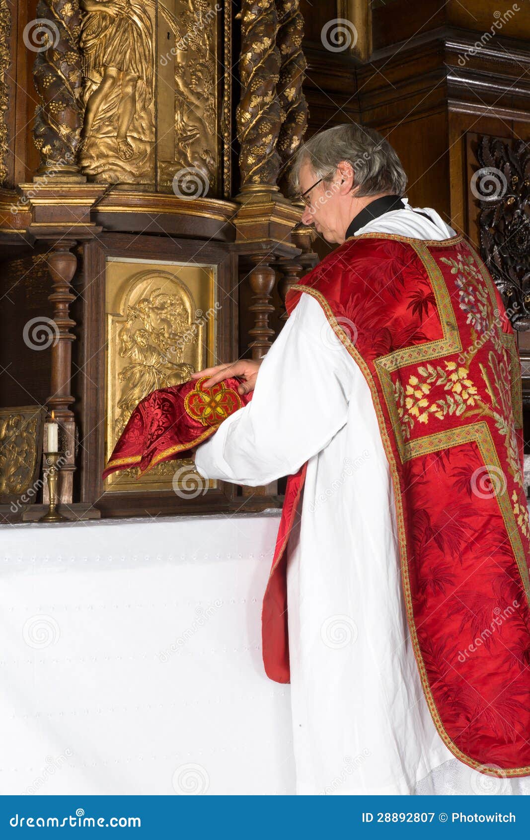 Holy chalice in tabernacle stock image. Image of altar - 28892807