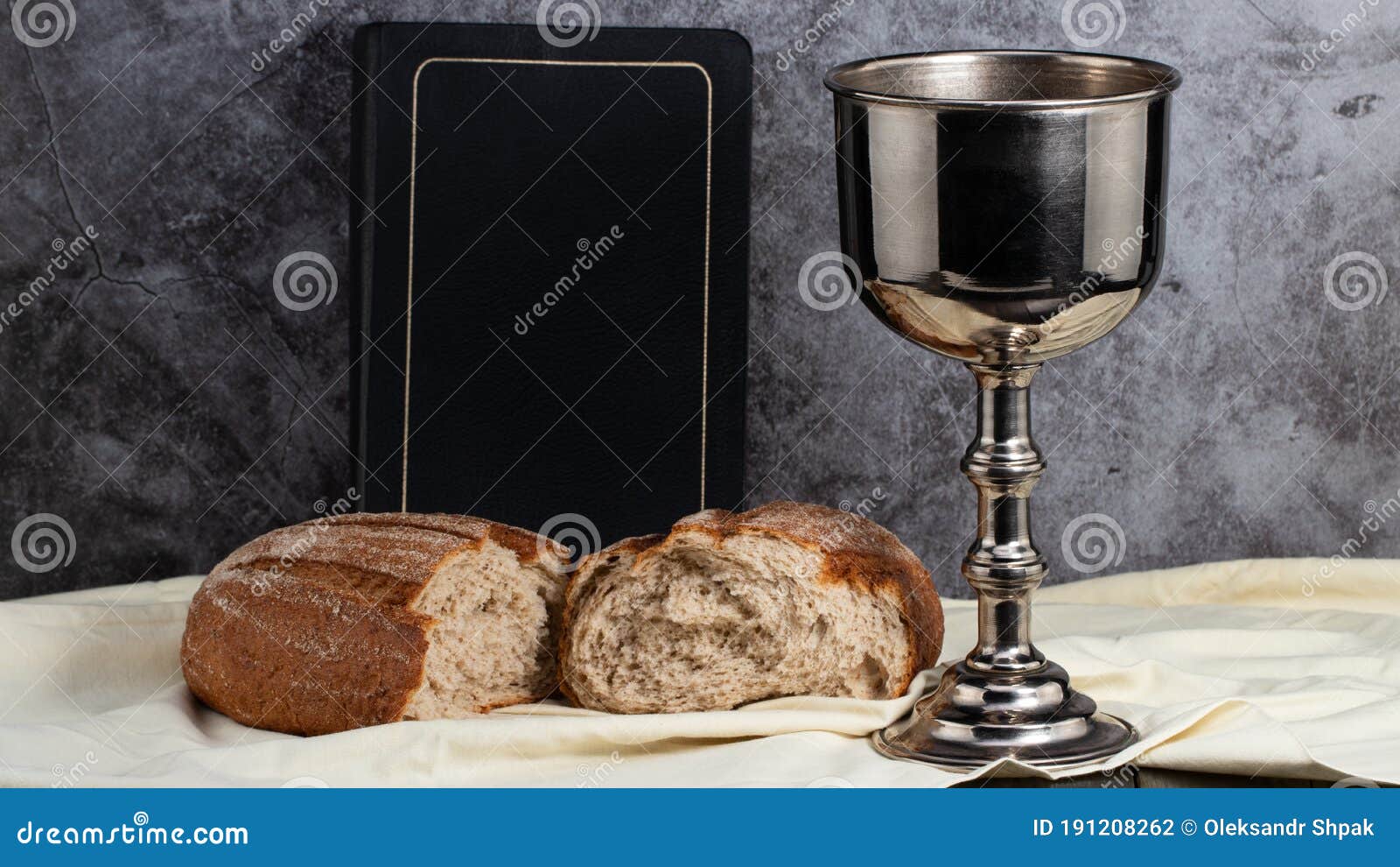 Holy Communion Chalice with Wine and Bread Stock Photo - Image of ...