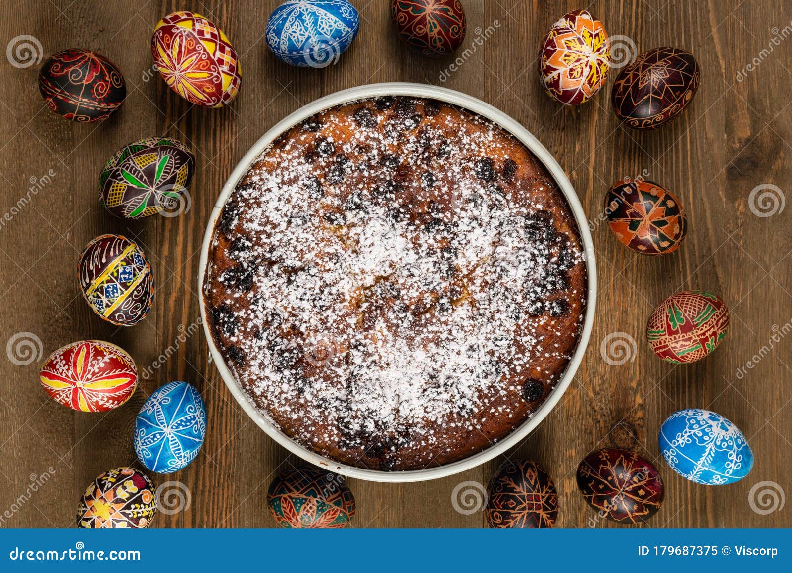 Holy Week Easter Eggs and Pasca, a Romanian Traditional Cake for Easter ...