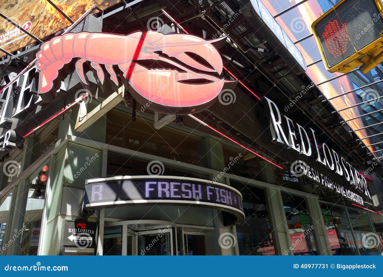 Homard rouge photo éditorial. Image du occasionnel, restaurant - 40977731