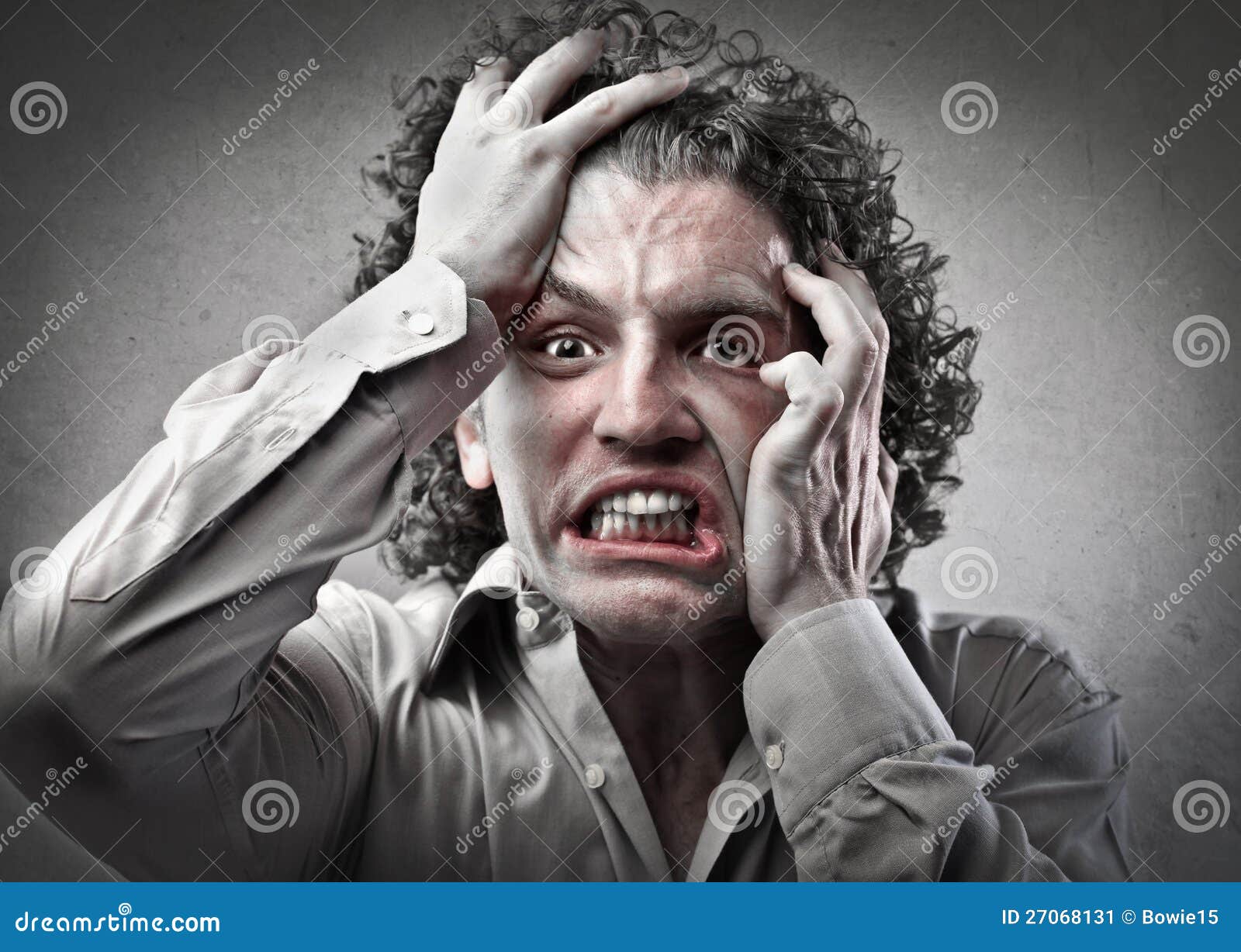 Hombre aterrorizado imagen de archivo. Imagen de enojado - 27068131