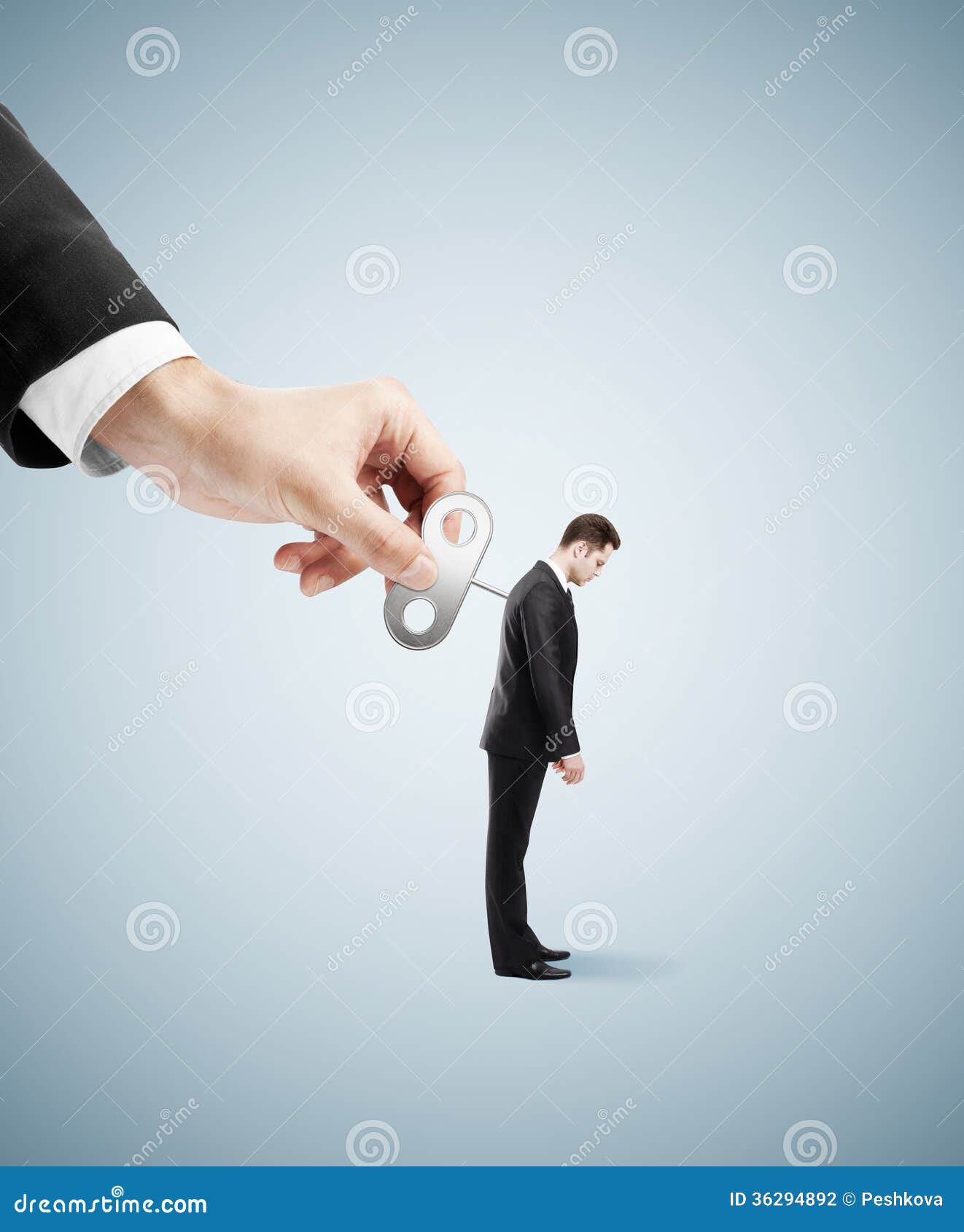 Hombre de negocios cargado foto de archivo. Imagen de ocasional - 36294892