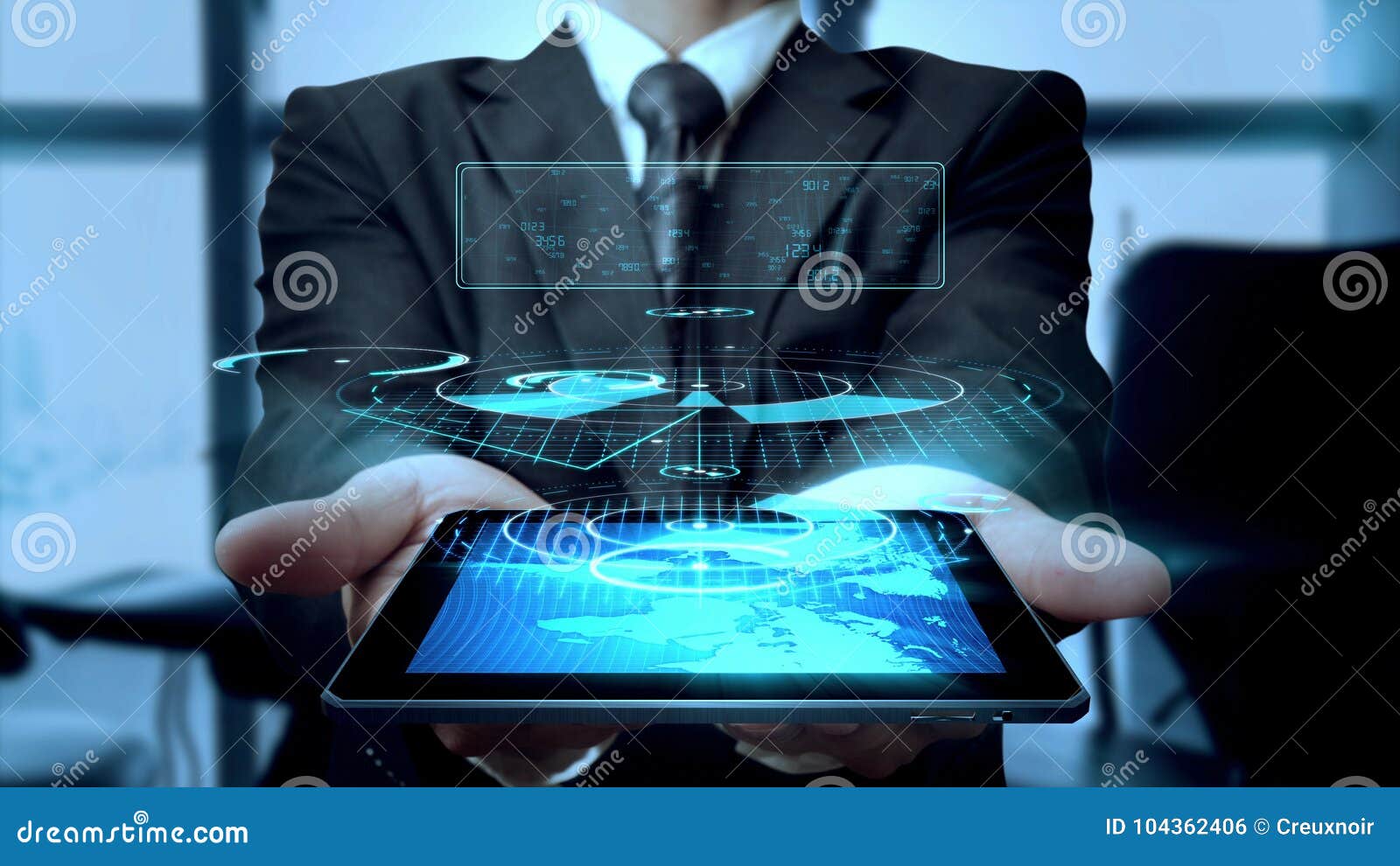 Hombre De Negocios Using Hologram Tablet Foto de archivo - Imagen de ...