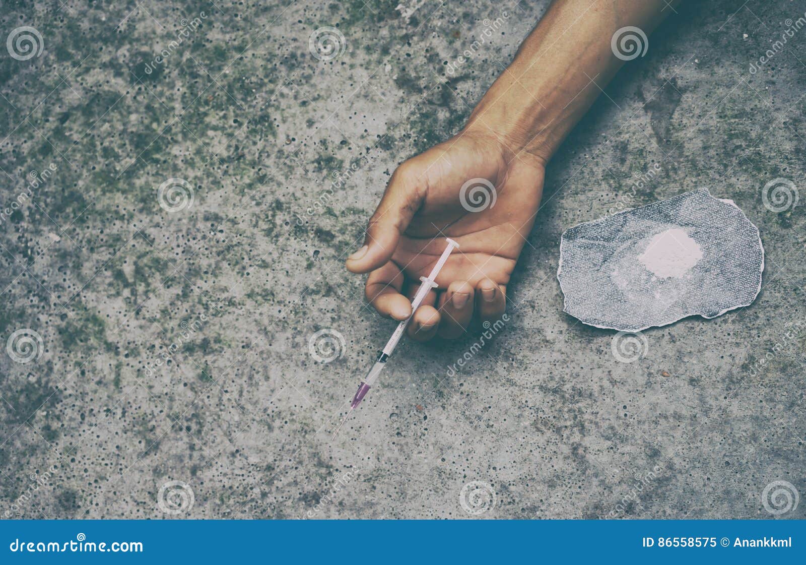 Hombre del drogadicto imagen de archivo. Imagen de adulto - 86558575