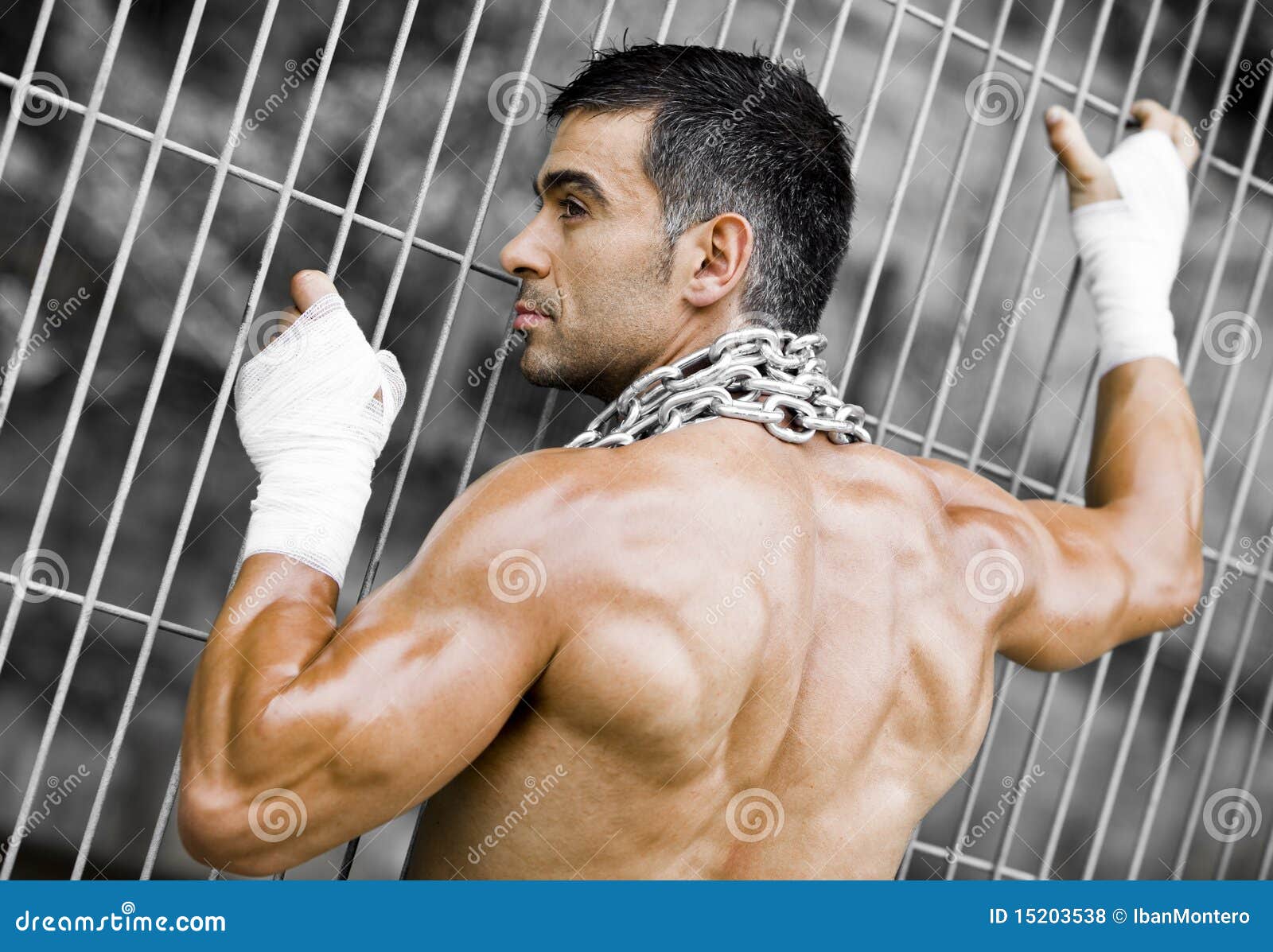 Hombre grosero atractivo foto de archivo. Imagen de furioso - 15203538