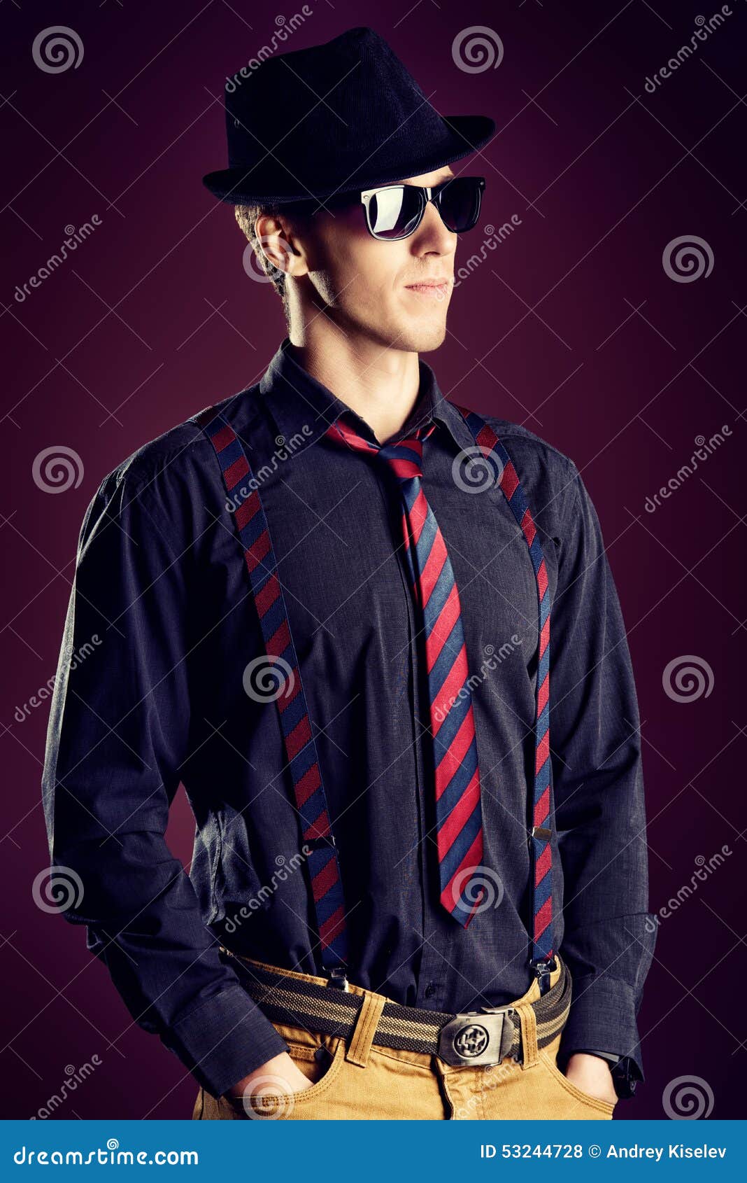 Hombre imponente foto de archivo. Imagen de individuo - 53244728