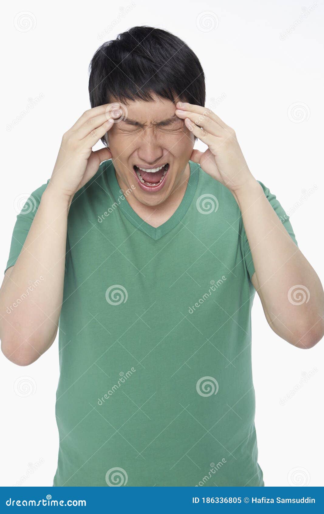 Hombre muy frustrado imagen de archivo. Imagen de enojado - 186336805
