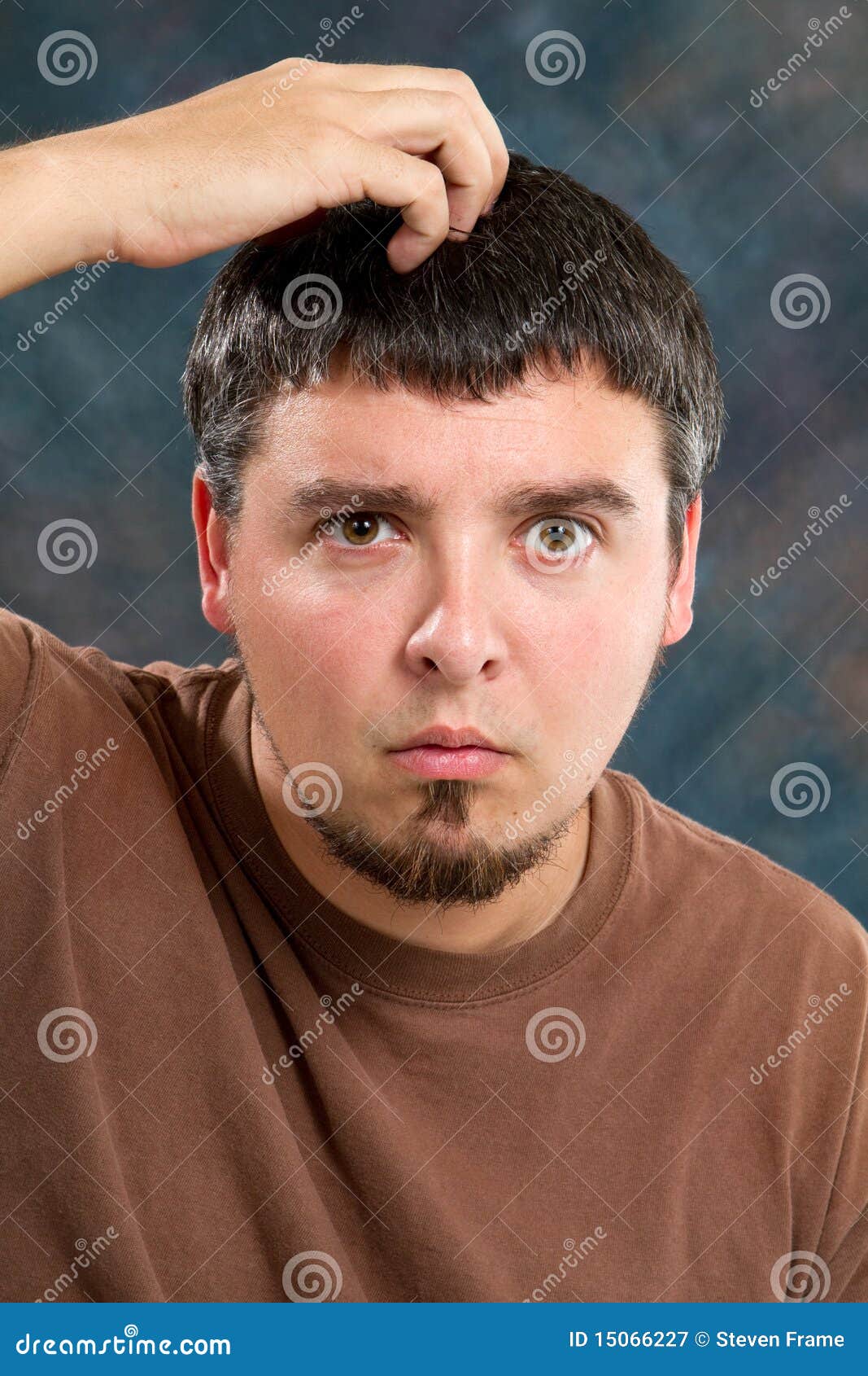 Hombre raro imagen de archivo. Imagen de hombre, curioso - 15066227