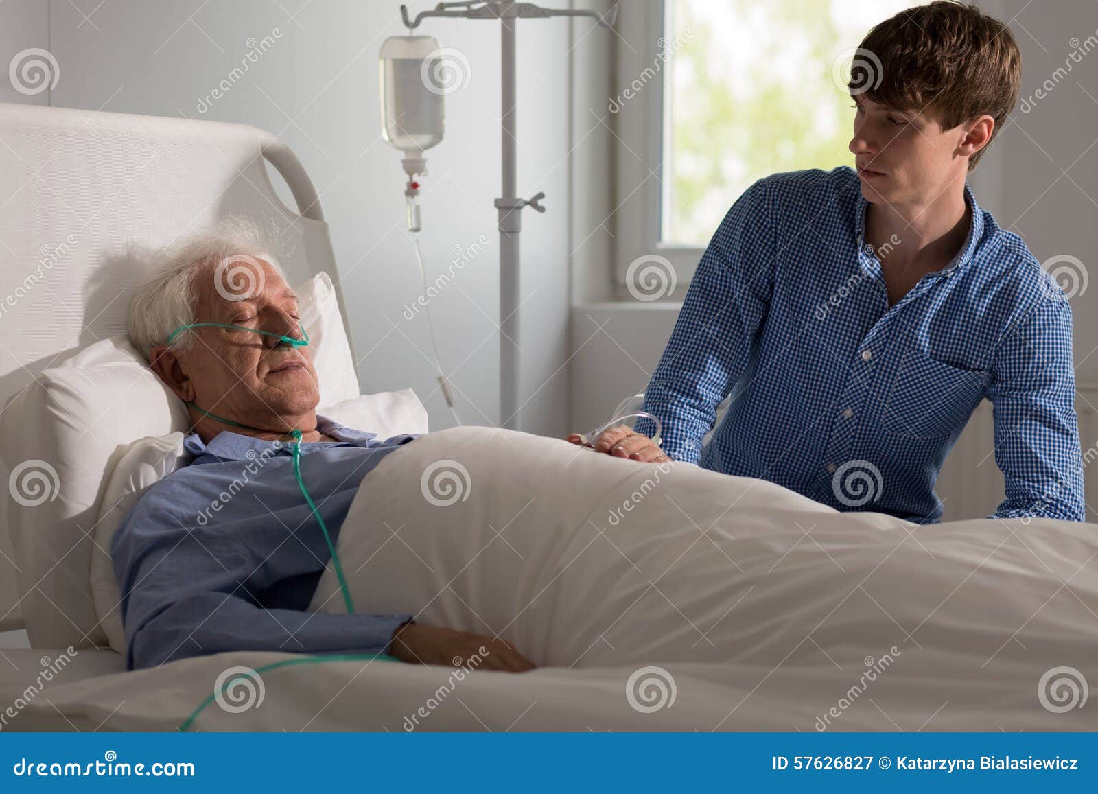 Hombre terminal enfermo imagen de archivo. Imagen de moribundo - 57626827