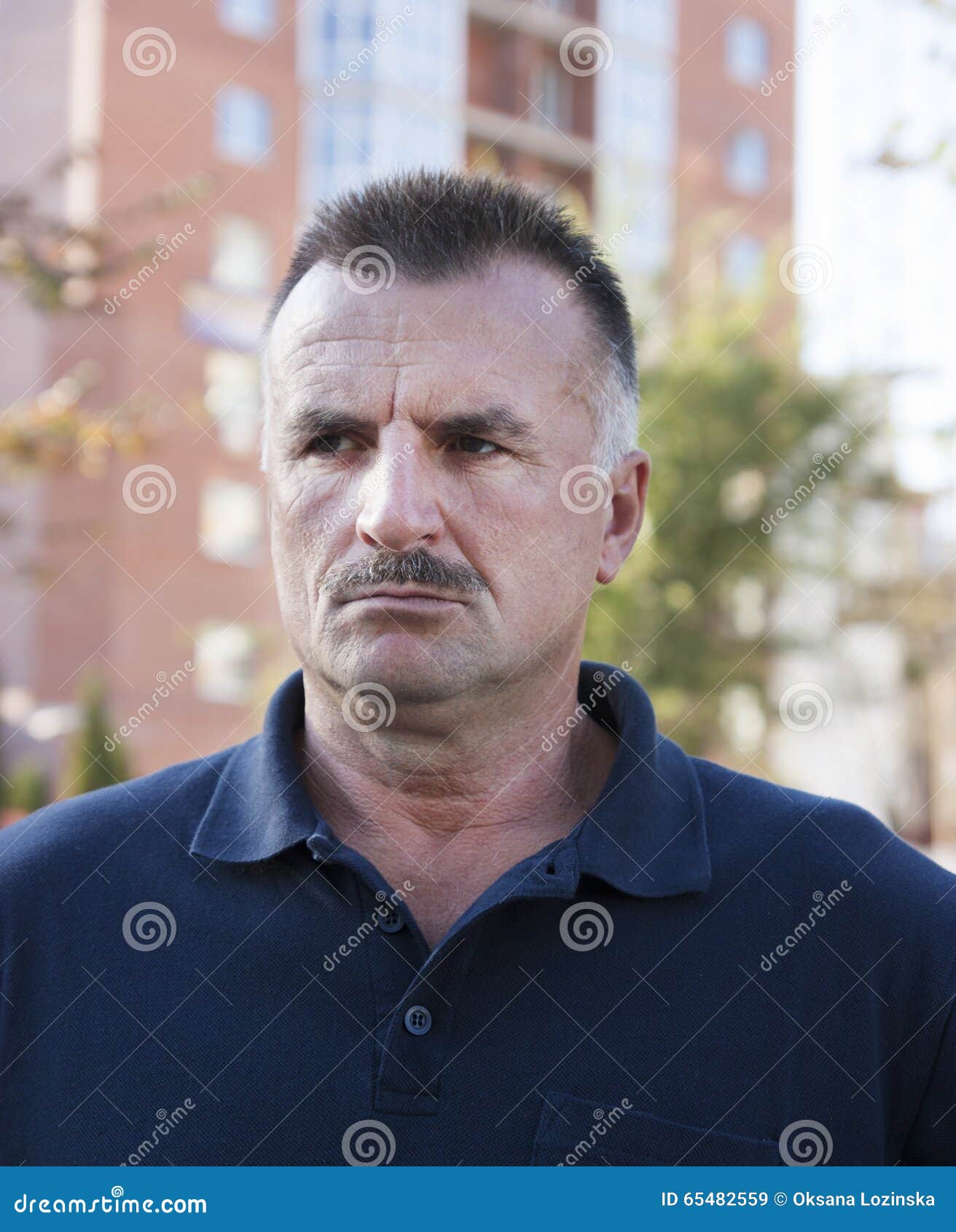 Hombres serios imagen de archivo. Imagen de seguridad - 65482559