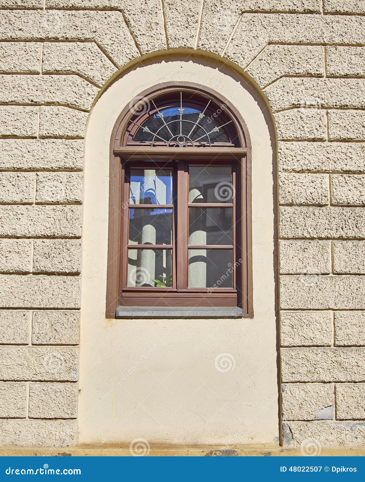 Home Arched Window, Munchen, Germany Stock Image - Image of building ...