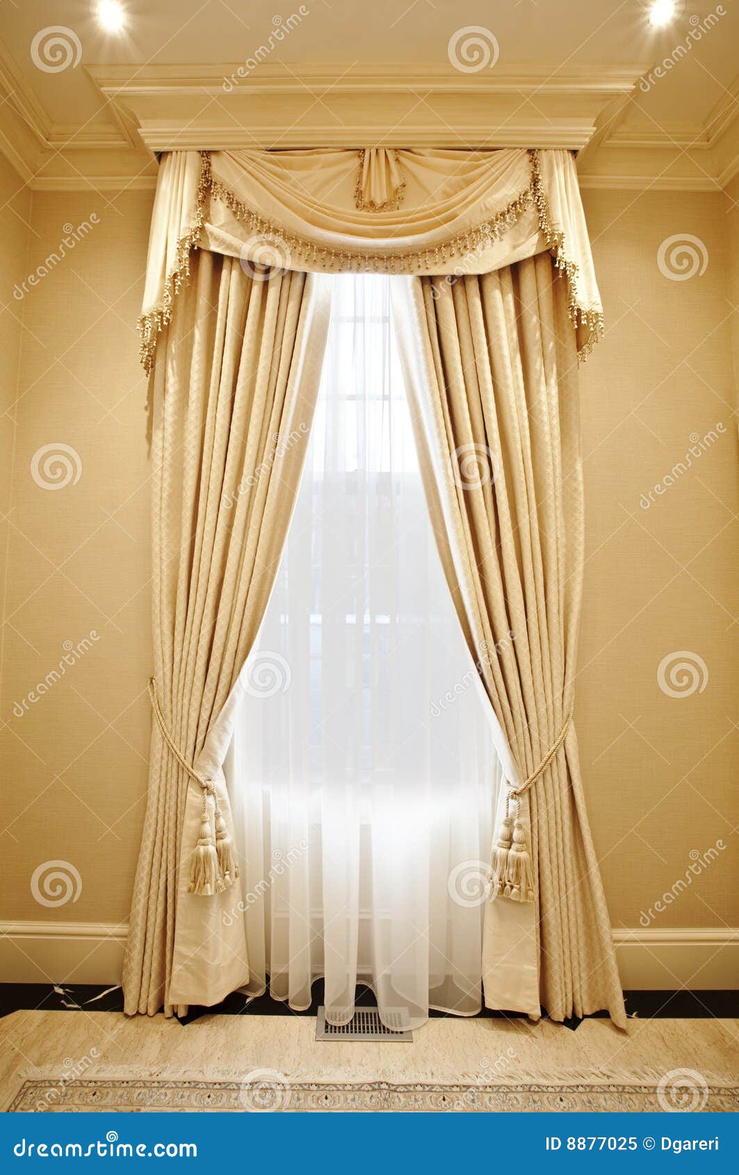 8,406 Interior Drapery Stock Photos - Free & Royalty-Free Stock Photos ...