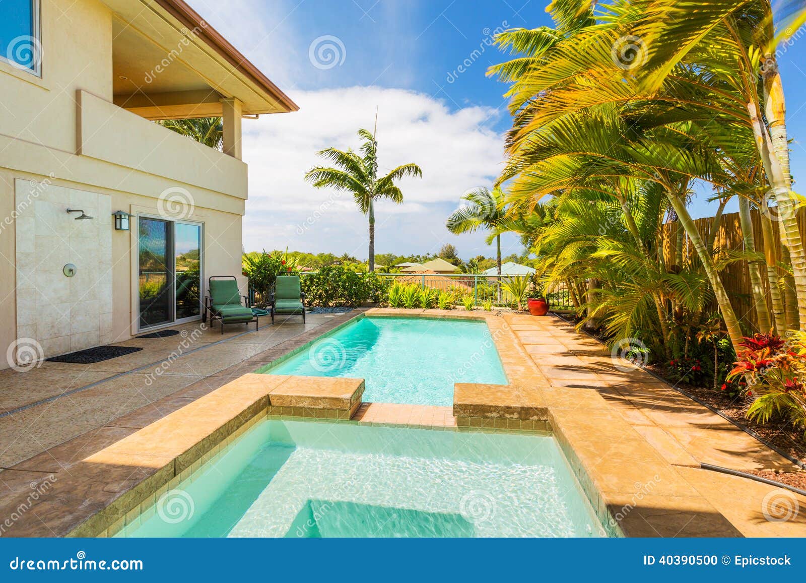 Mansion House With Indoor Pool