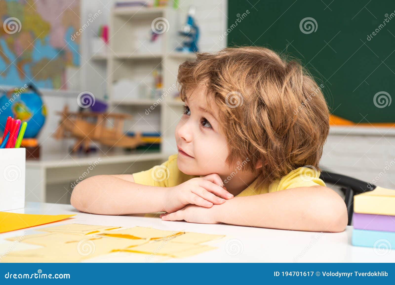 Home School for Pupil. Elementary School Classroom. Elementary School ...