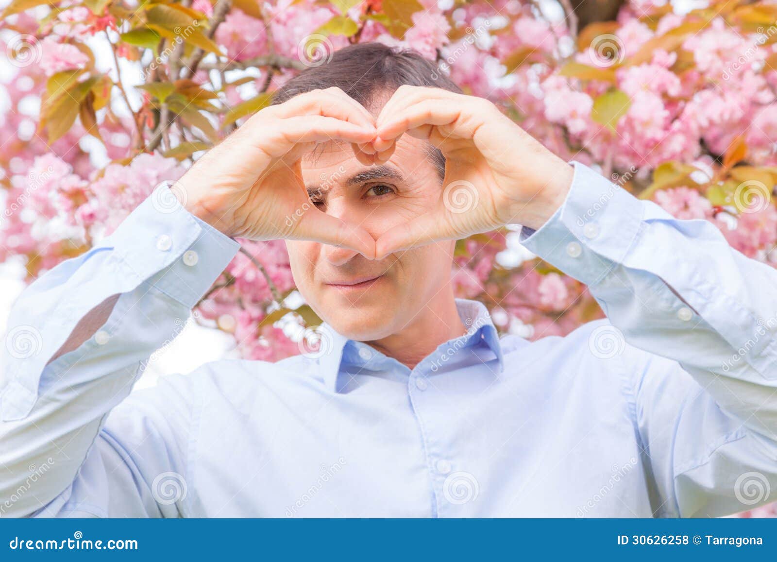 Homem da mola foto de stock. Imagem de flor, amor, povos - 30626258