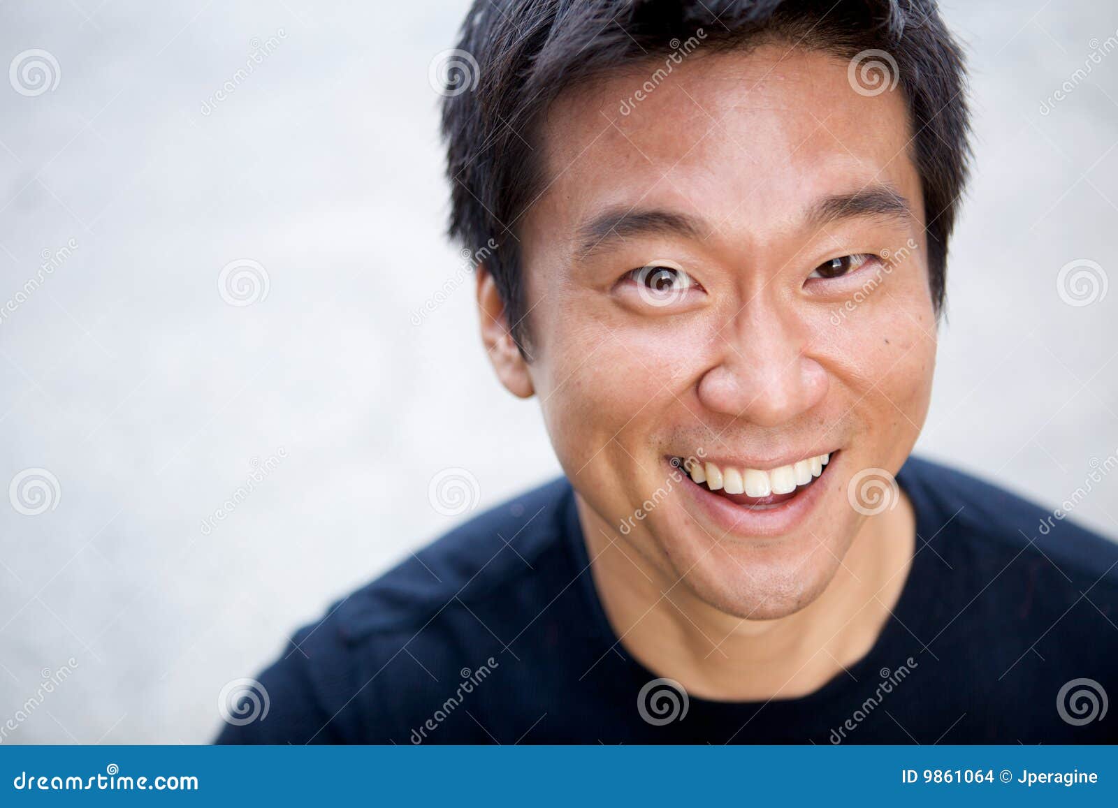Homem Do Asian De Interestng Foto de Stock - Imagem de homens ...
