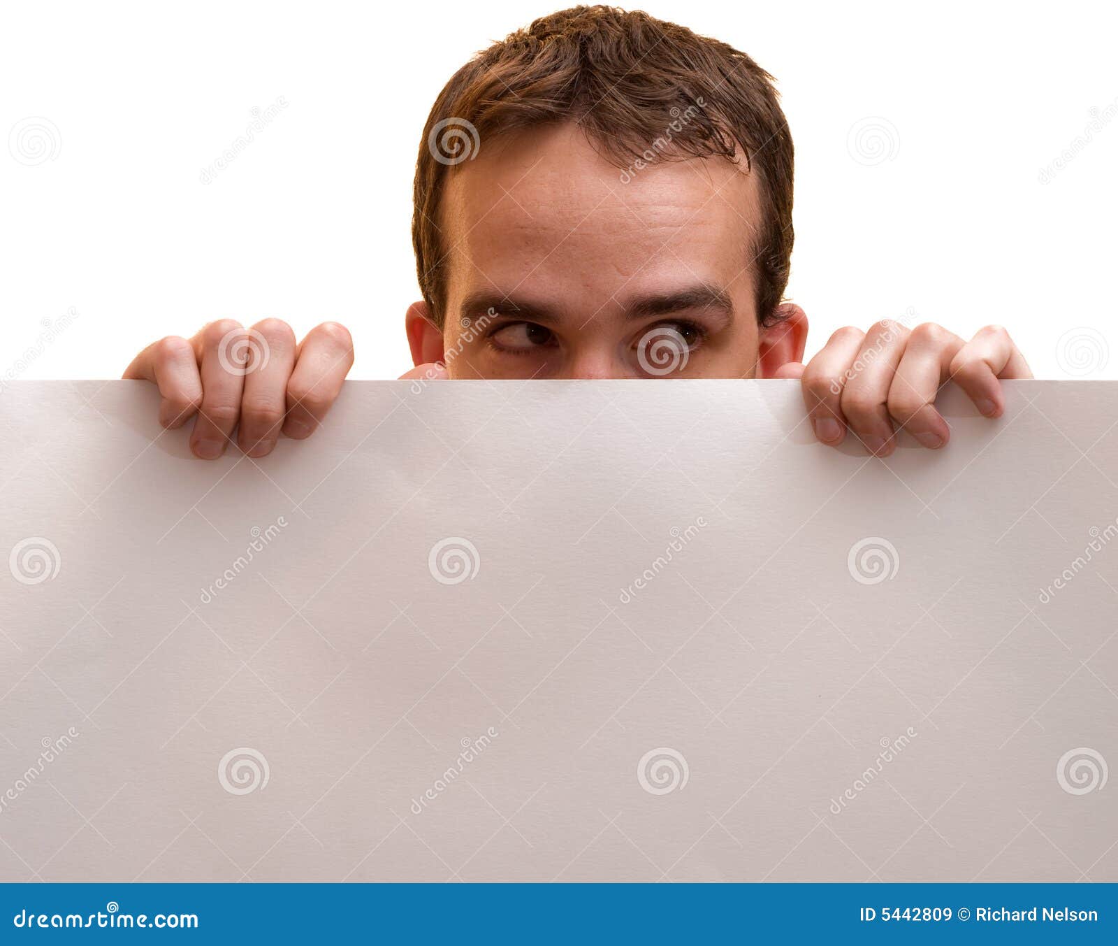 Homem espiando imagem de stock. Imagem de placa, olhar - 5442809