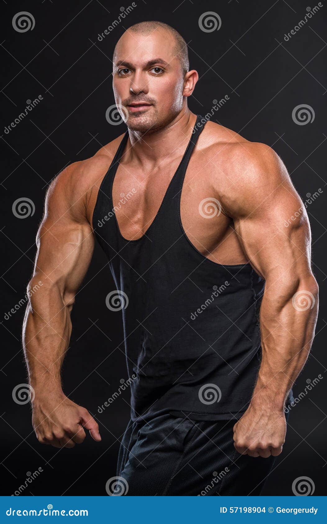 Homem forte foto de stock. Imagem de beleza, cara, postura - 57198904