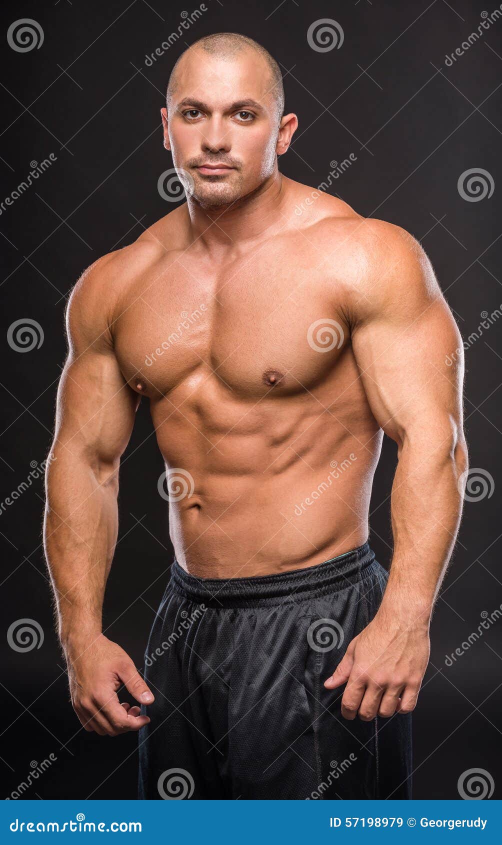Homem forte imagem de stock. Imagem de atleta, cara, abdominal - 57198979