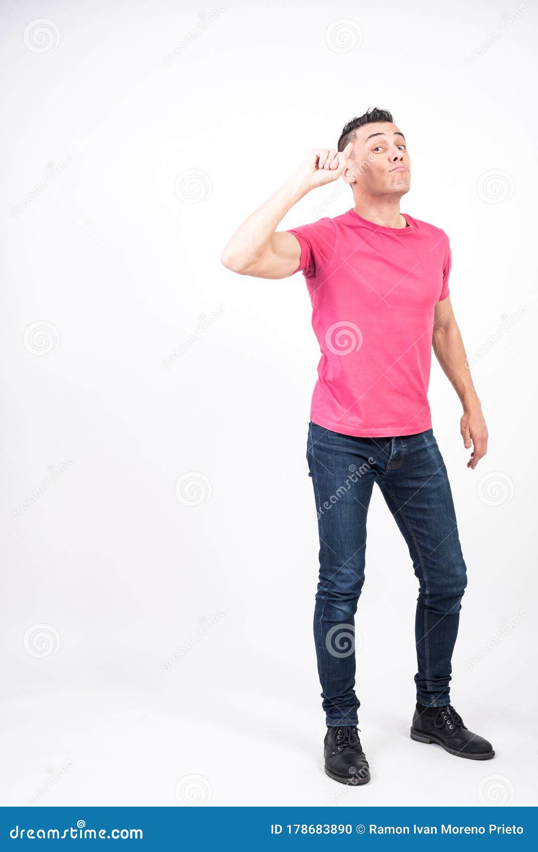 Homem inteligente foto de stock. Imagem de inteligente - 178683890