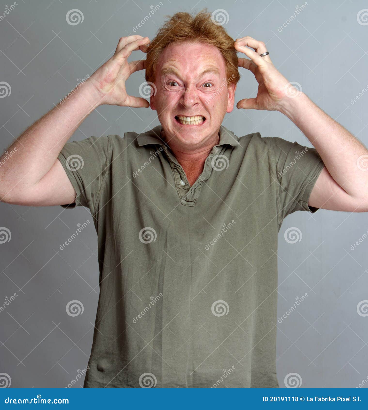 Homem irritado foto de stock. Imagem de alarme, desespero - 20191118