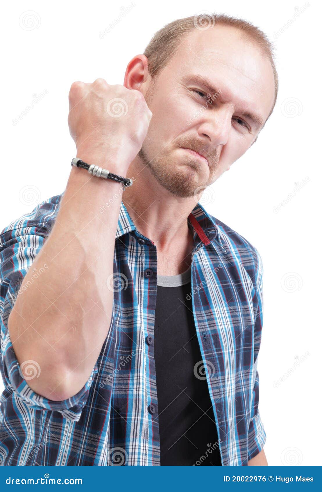 Homem Irritado Que Mostra O Punho Foto de Stock - Imagem de retrato ...