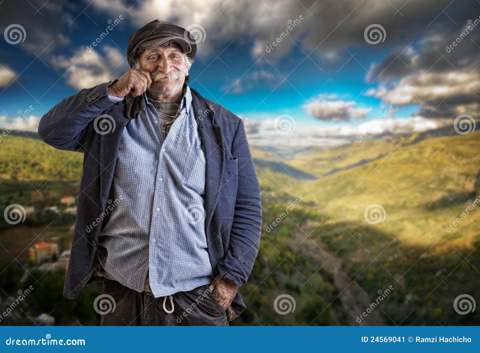 Homem Libanês árabe Com Orgulho Imagem de Stock - Imagem de competente ...