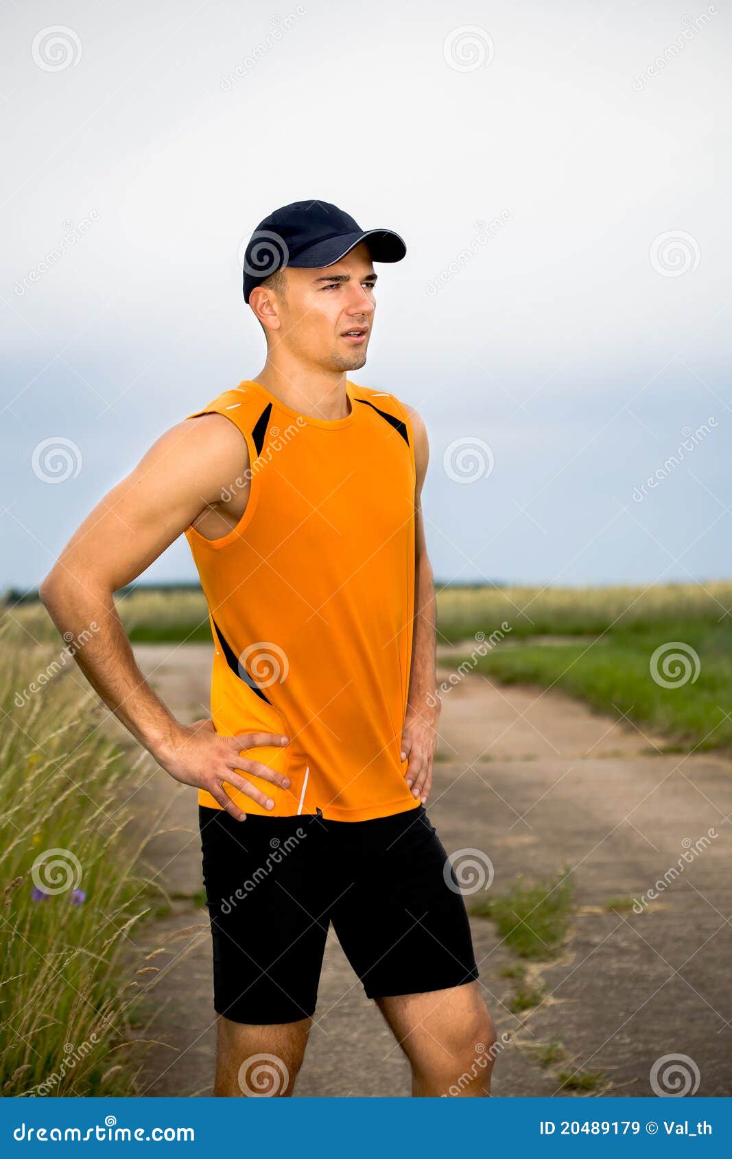 Homem movimentando-se imagem de stock. Imagem de treinamento - 20489179