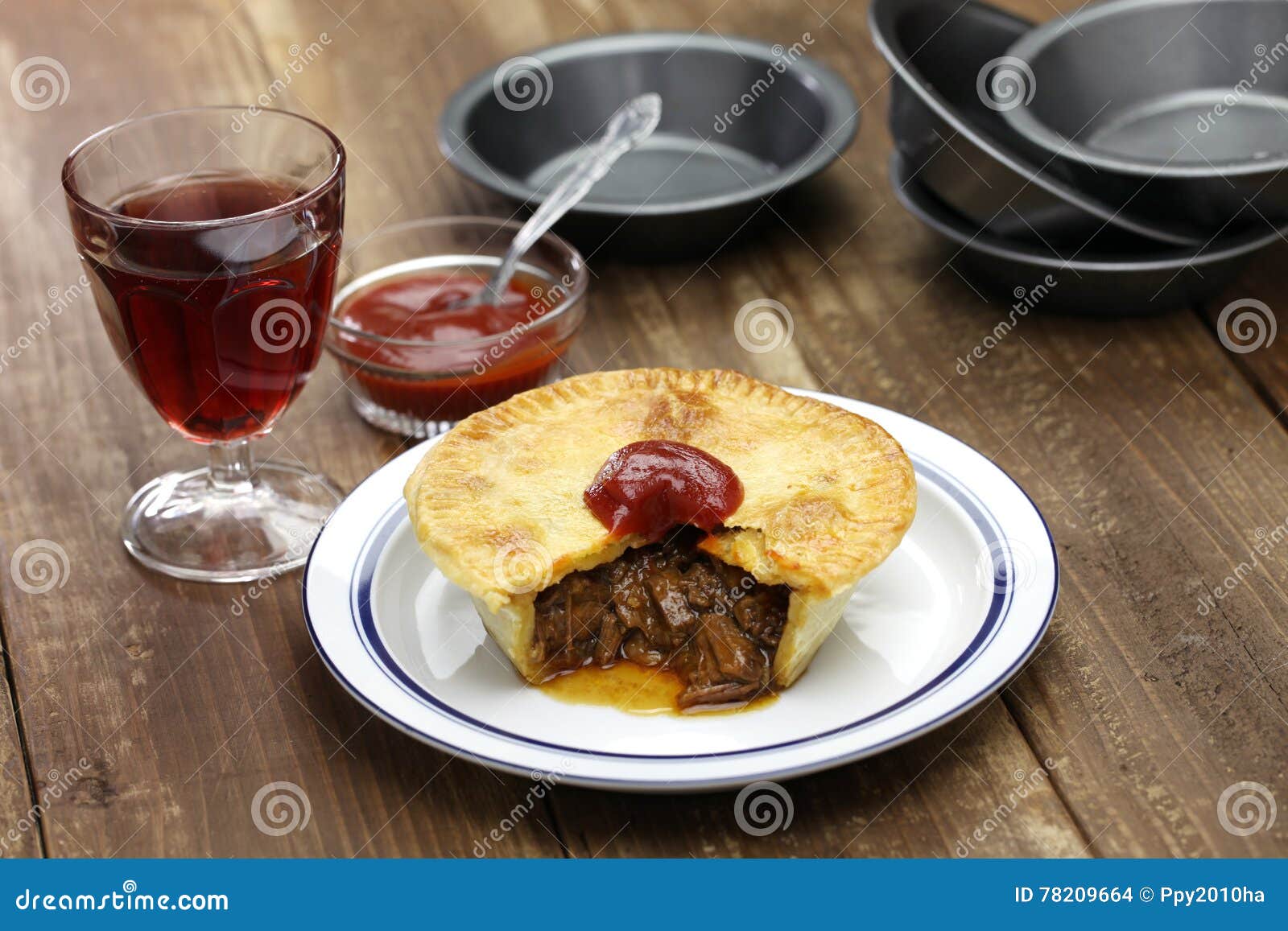 Homemade aussie meat pie stock photo. Image of party - 78209664