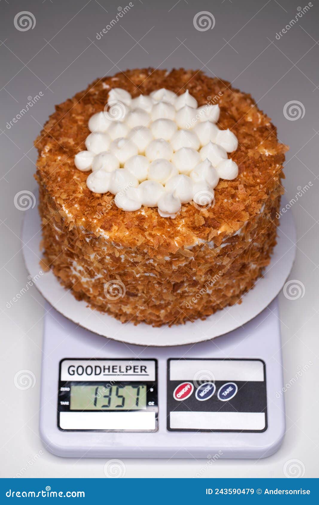 Top View Homemade Cake on a Kitchen Scale Stock Image - Image of ...