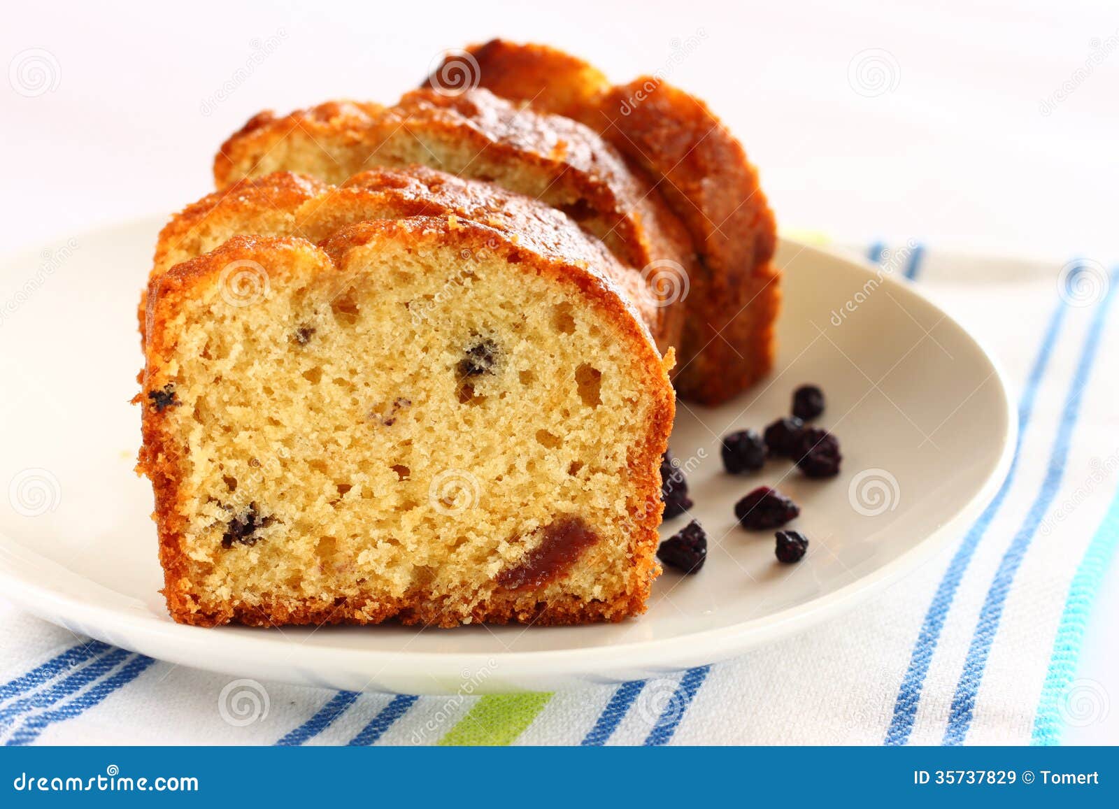 Homemade cake with raisins stock image. Image of breakfast - 35737829