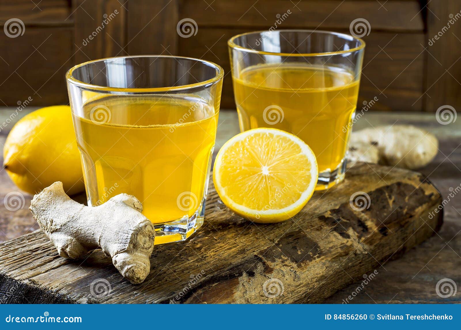 Homemade Fermented Raw Ginger Lemon Kombucha Tea Healthy Natural