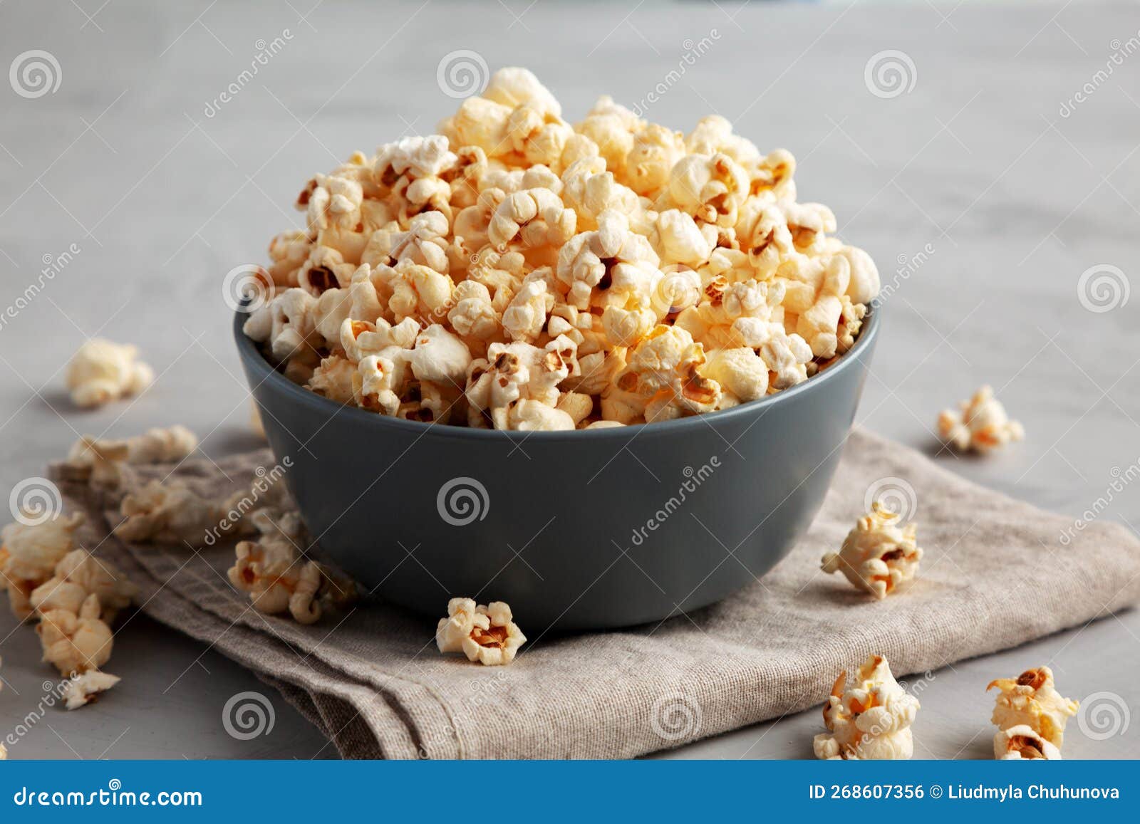 Homemade Kettle Corn Popcorn with Salt in a Bowl, Side View Stock Photo ...