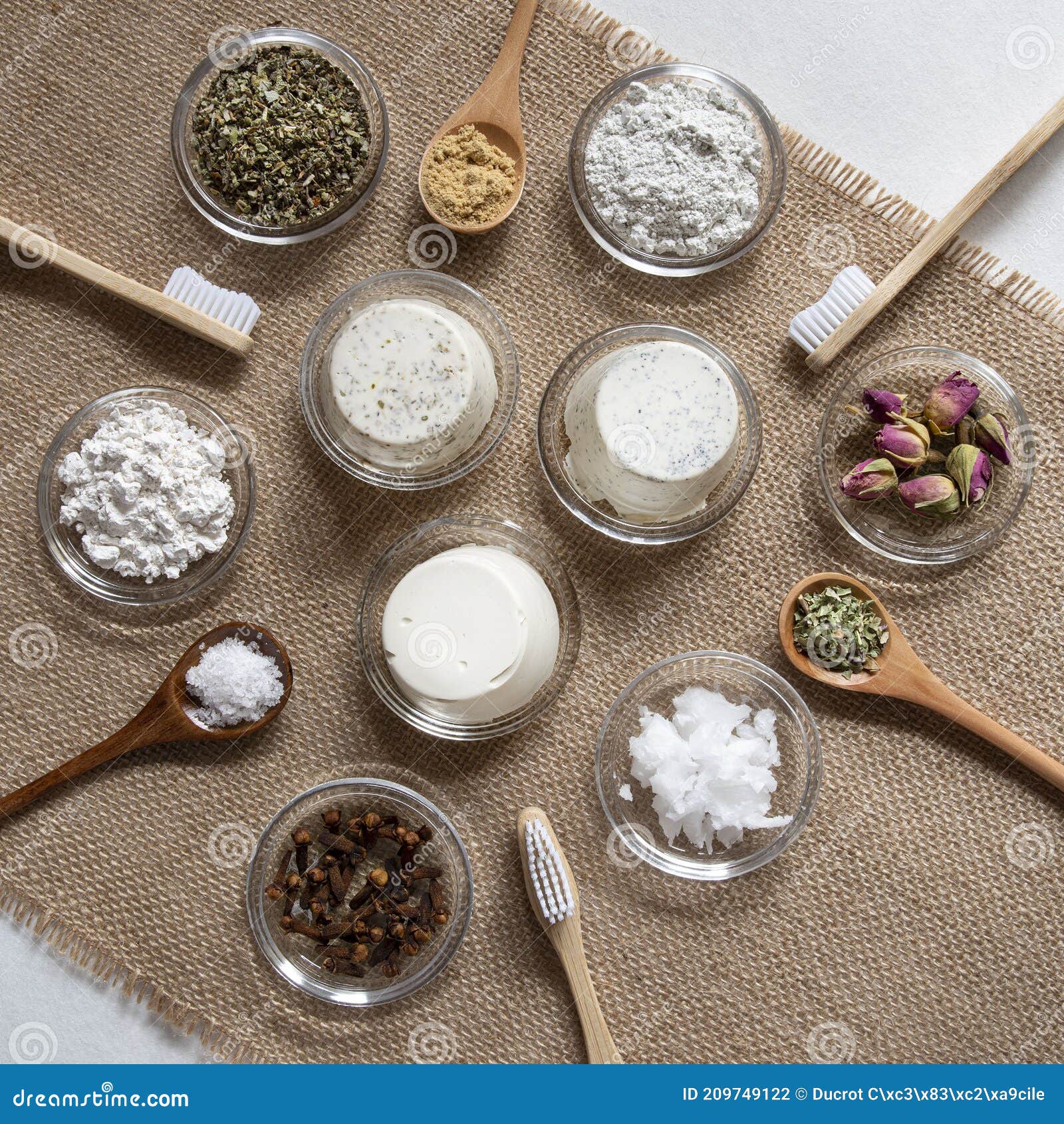 Homemade Organic Toothpaste Stock Photo - Image of cosmetics, bamboo ...