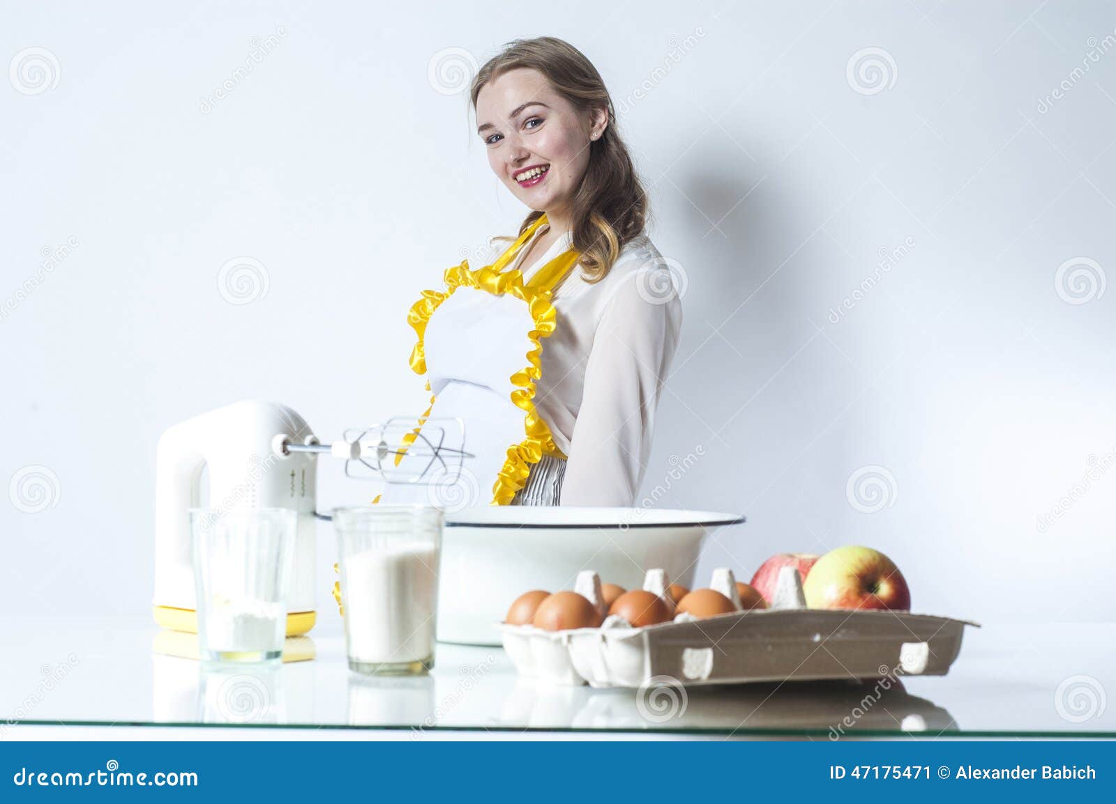 Homemaker in kitchen stock image. Image of concepts, blurred - 47175471