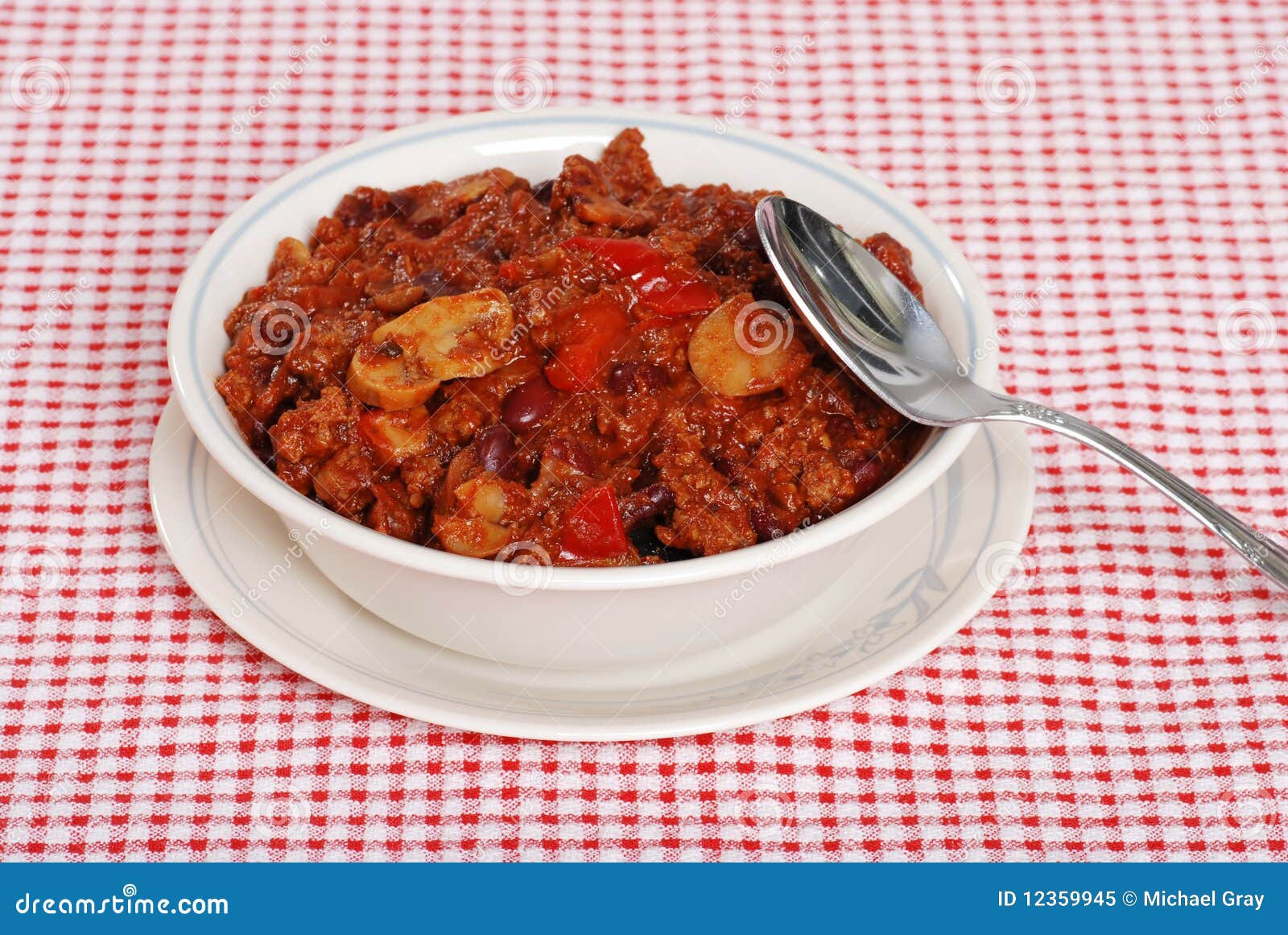 Homestyle Chili with a Spoon Stock Image - Image of plate, meal: 12359945