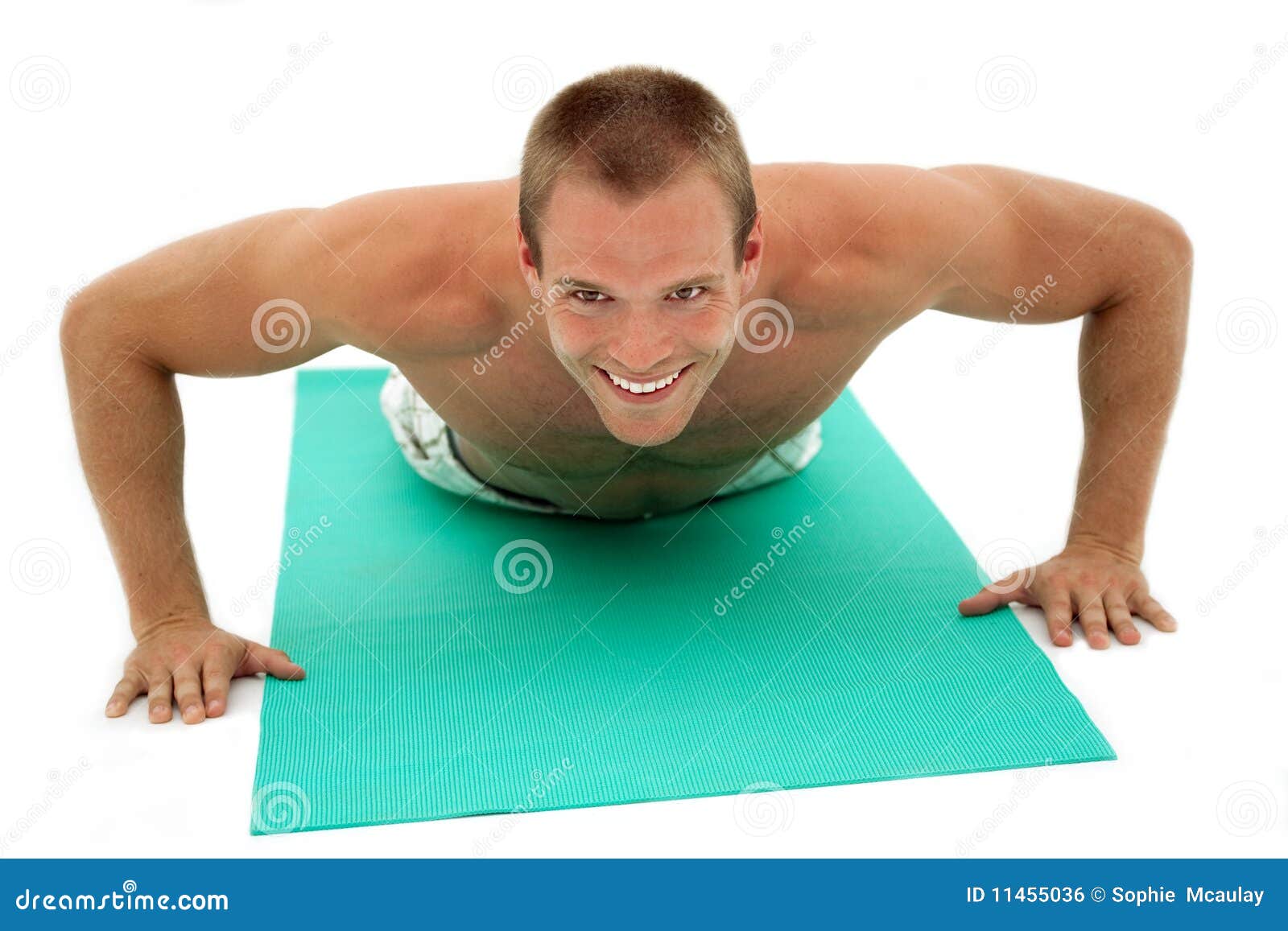 Homme De Forme Physique Faisant Des Exercices Photo stock - Image du ...