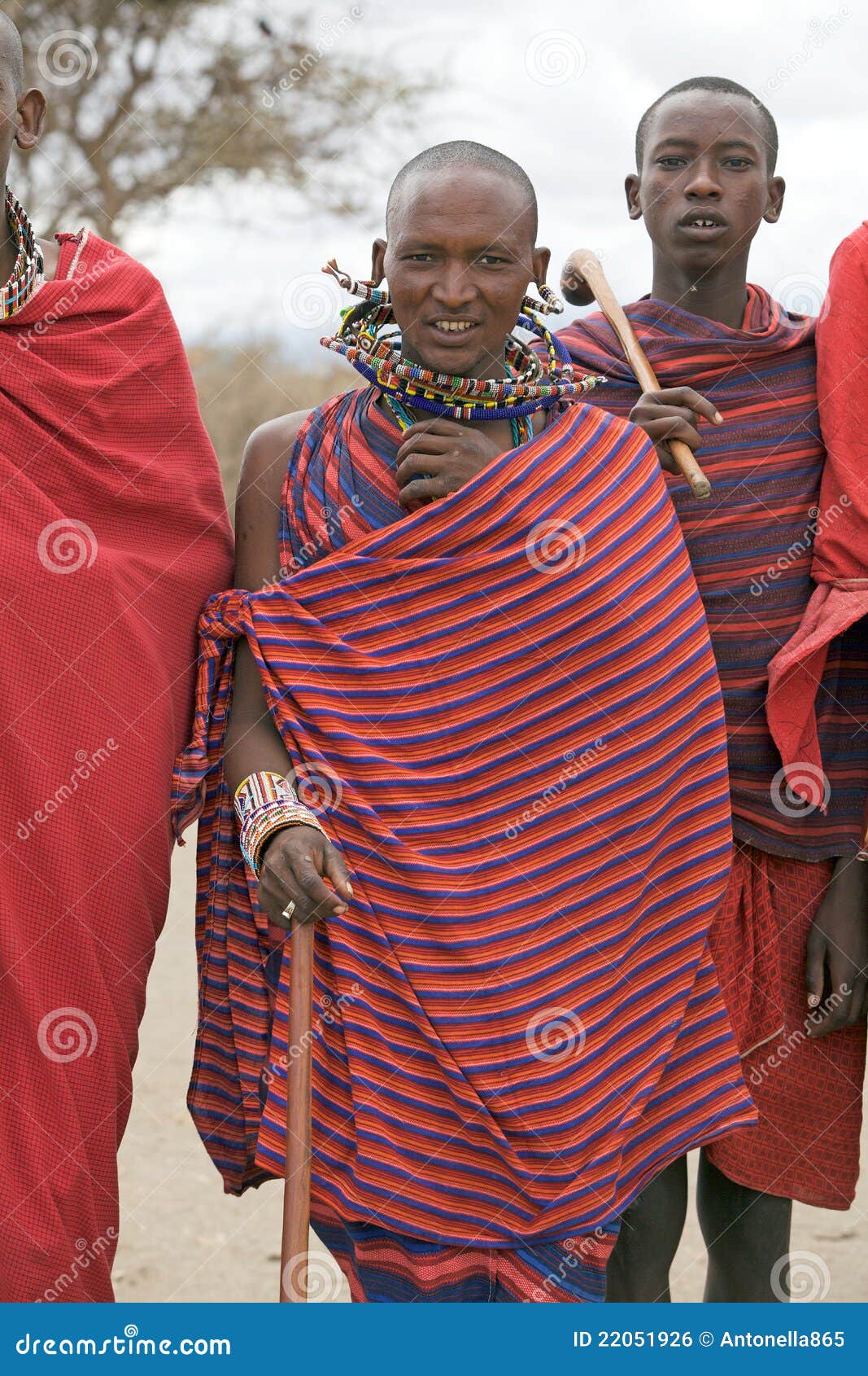 Homme de masai photo éditorial. Image du collier, tribu - 22051926
