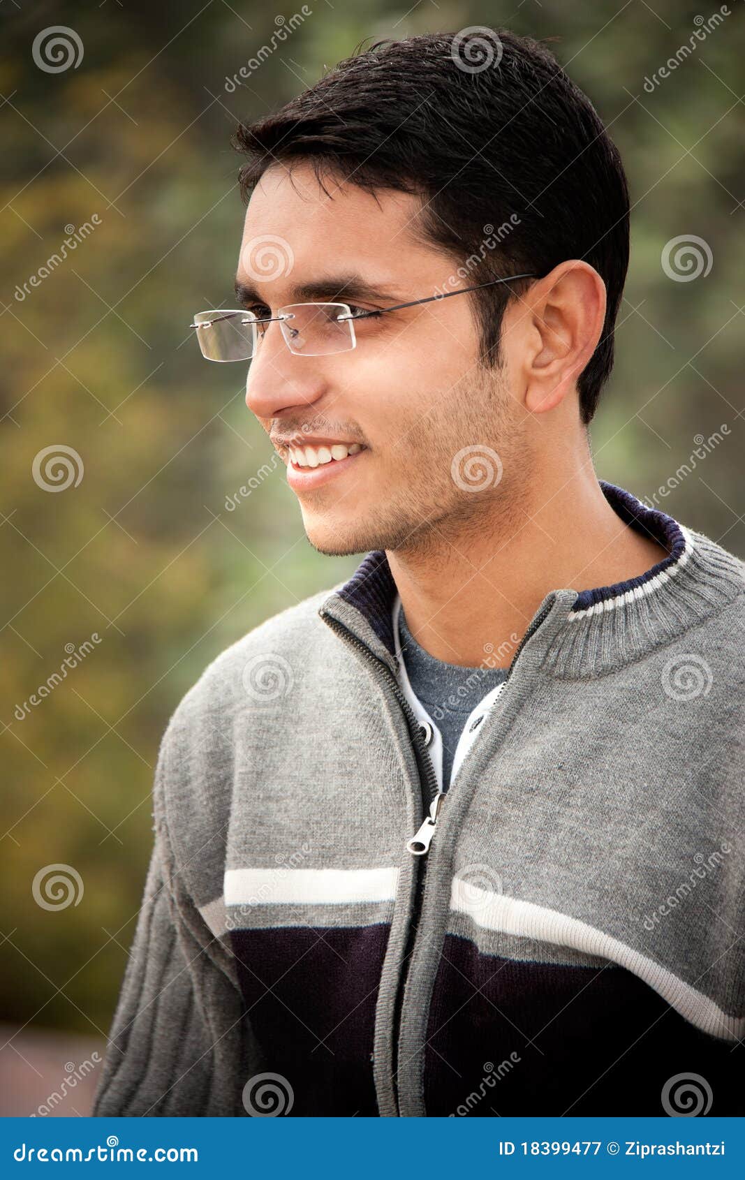 Homme indien bel image stock. Image du adulte, confort - 18399477