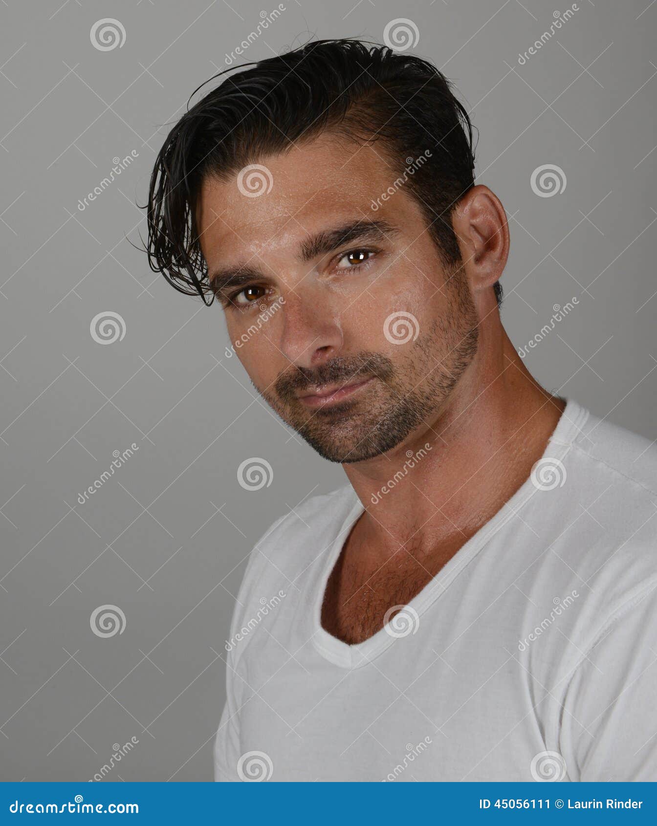 Homme italien bel image stock. Image du gens, humain - 45056111