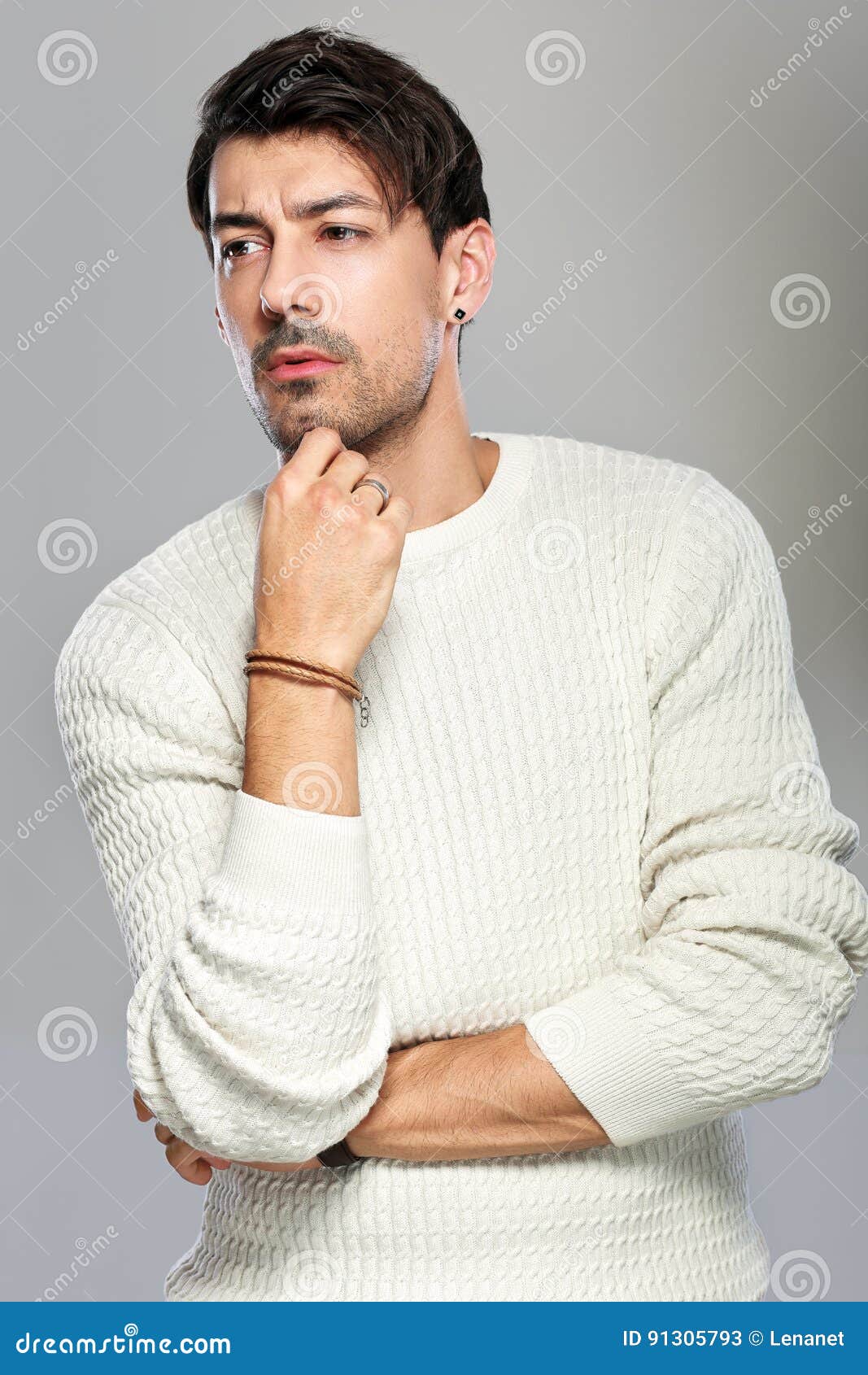 Homme pensif image stock. Image du intérieur, caucasien - 91305793