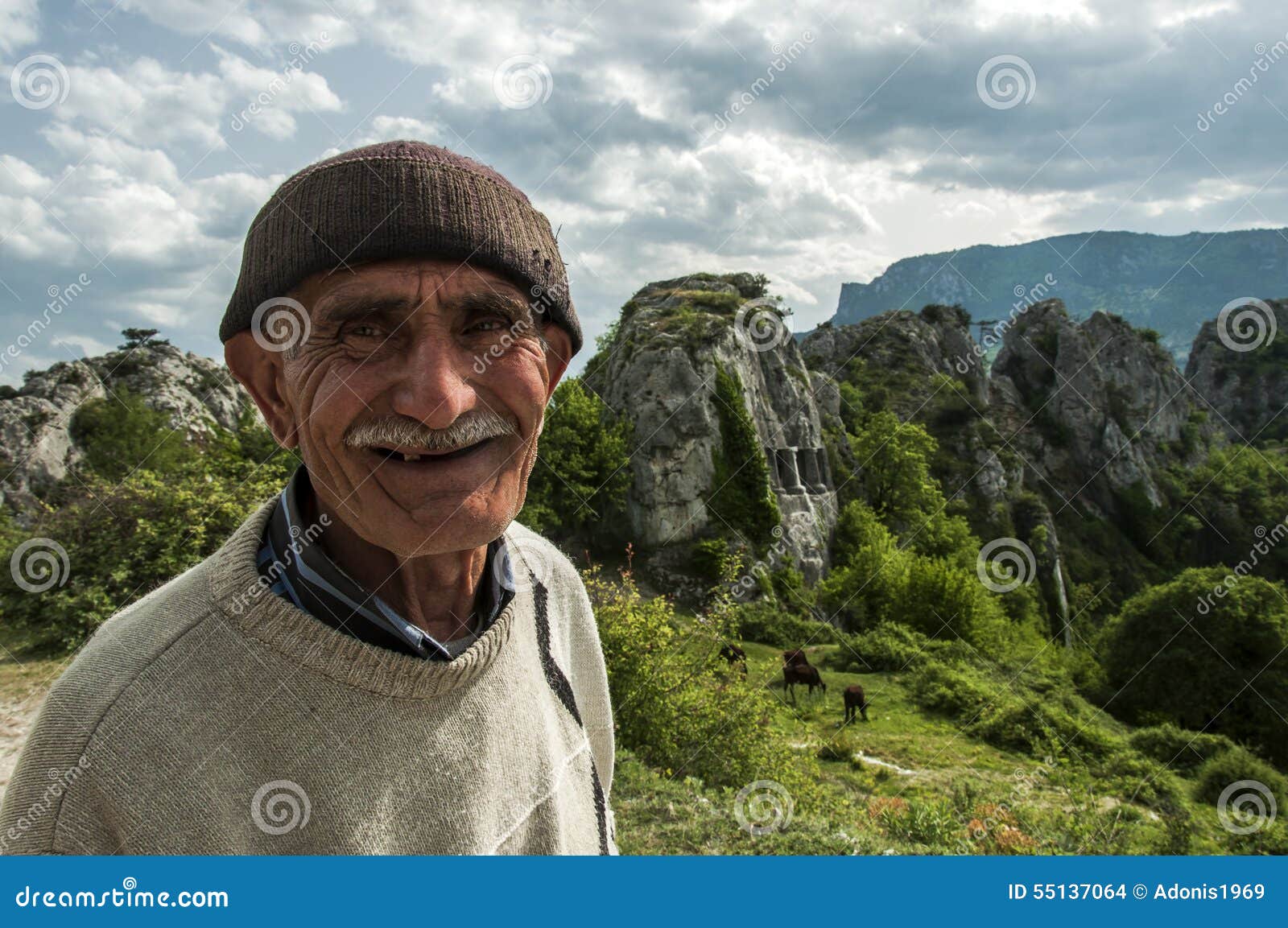 Homme turc photo stock. Image du moustache, campagne - 55137064