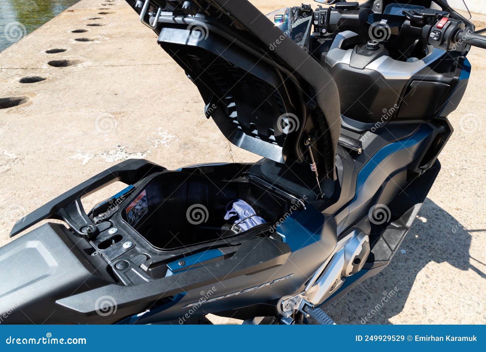 Honda Forza 750 editorial stock image. Image of maxi - 249929529