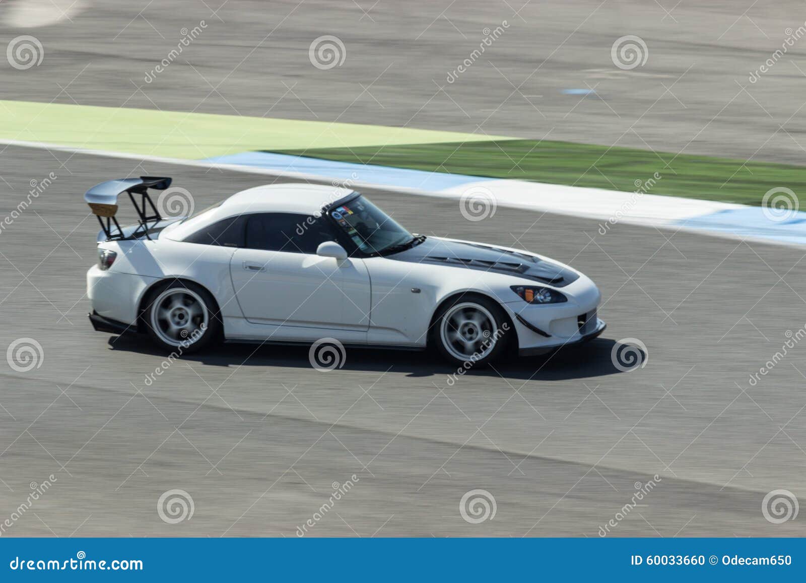 Honda s2000 editorial image. Image of 2000, competition - 60033660