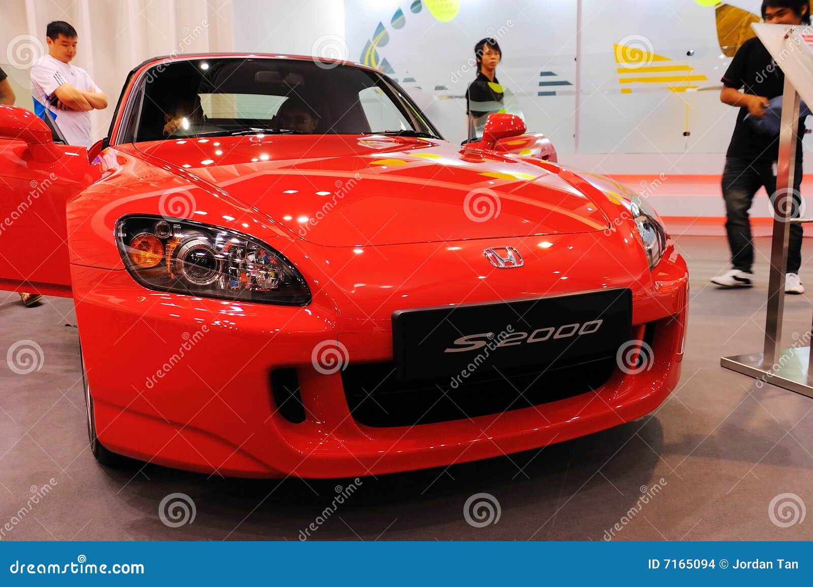 Honda S2000 on Display editorial stock image. Image of fast - 7165094